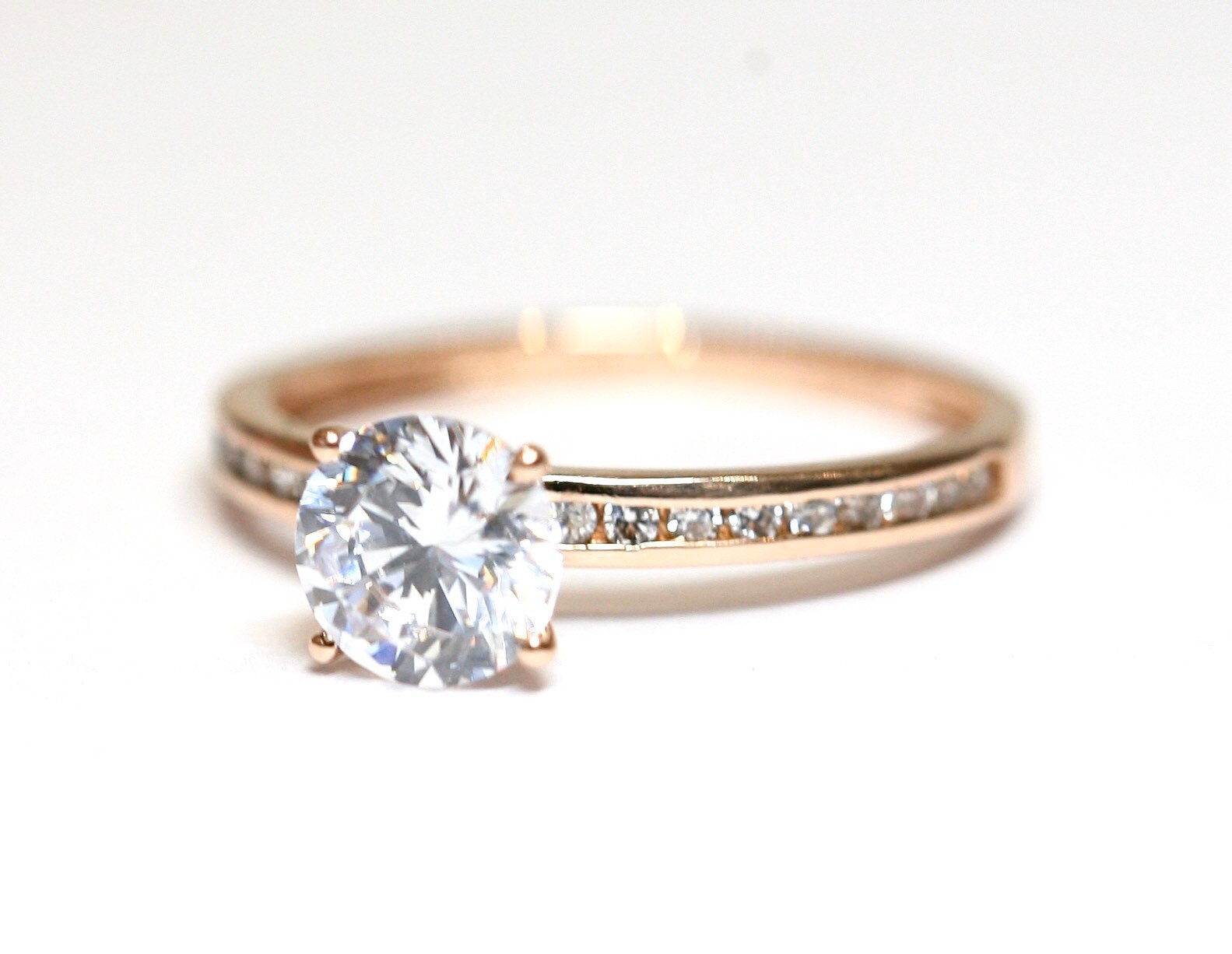 Stunning Sparkling 9ct rose gold Cubic Zirconia ring - fully hallmarked ...
