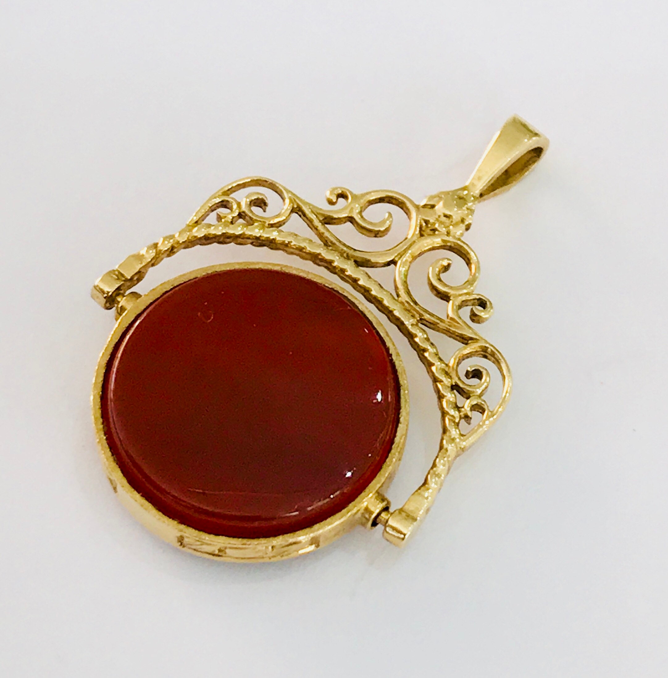 Stunning vintage 9ct yellow gold Carnelian and Tigers Eye spinning fob ...