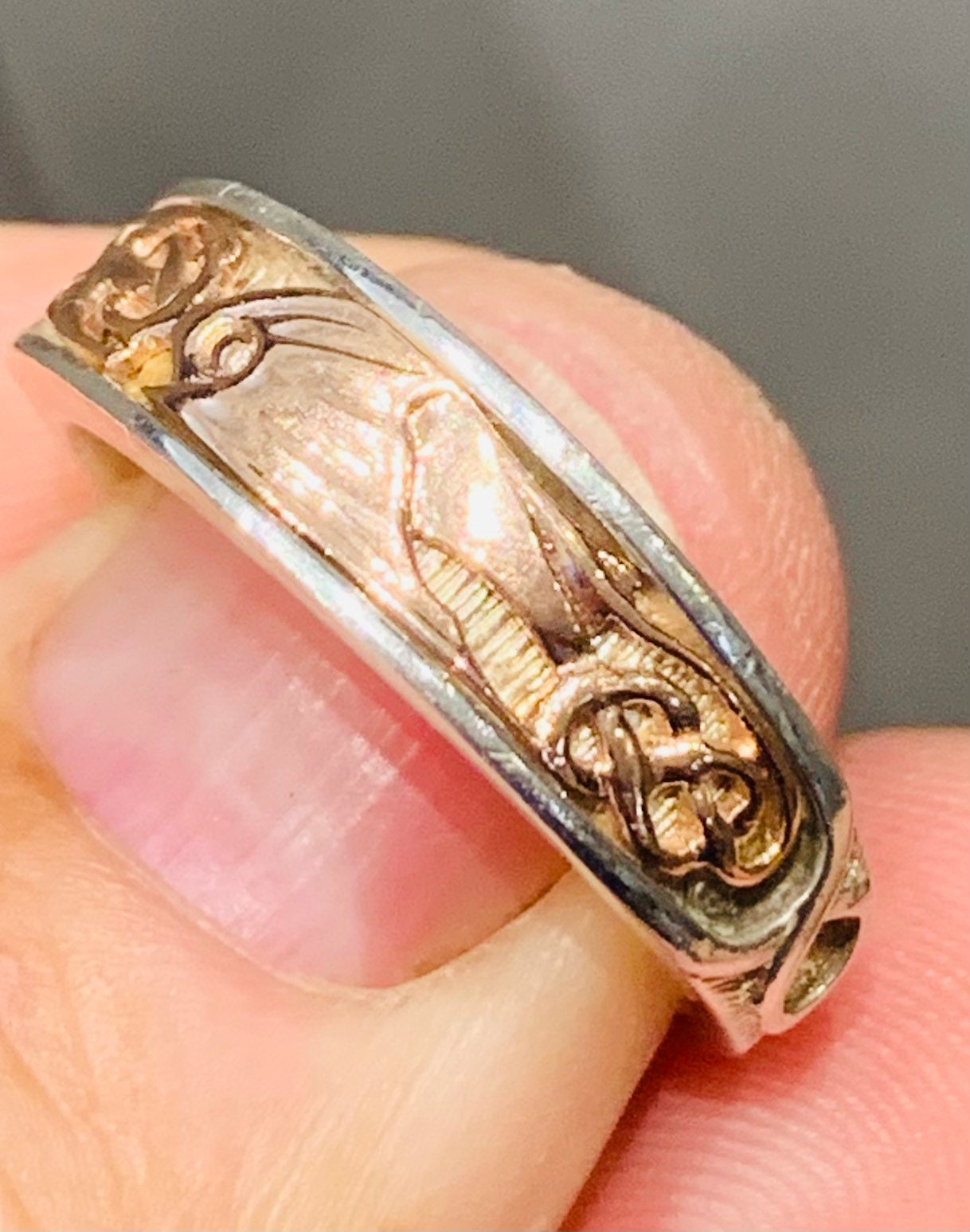 Clogau - Gold of Royalty - rare Welsh gold and sterling silver Dragons ...