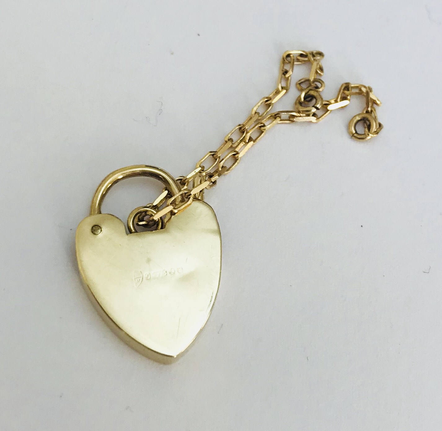 Vintage 9ct gold padlock and safety chain for bracelet - Hallmarked ...