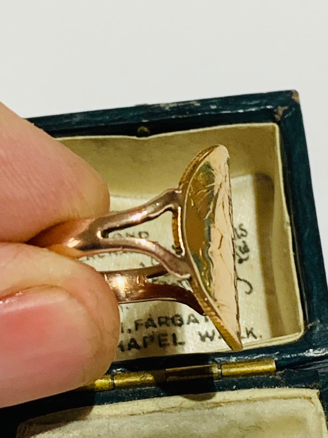Superb antique 22ct / 9ct rose gold 1/2 Sovereign ring - hallmarked ...