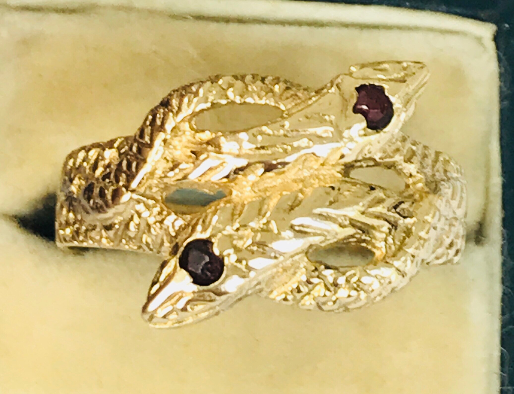 Superb vintage 9ct yellow gold Men's double Snake ring with Garnets ...