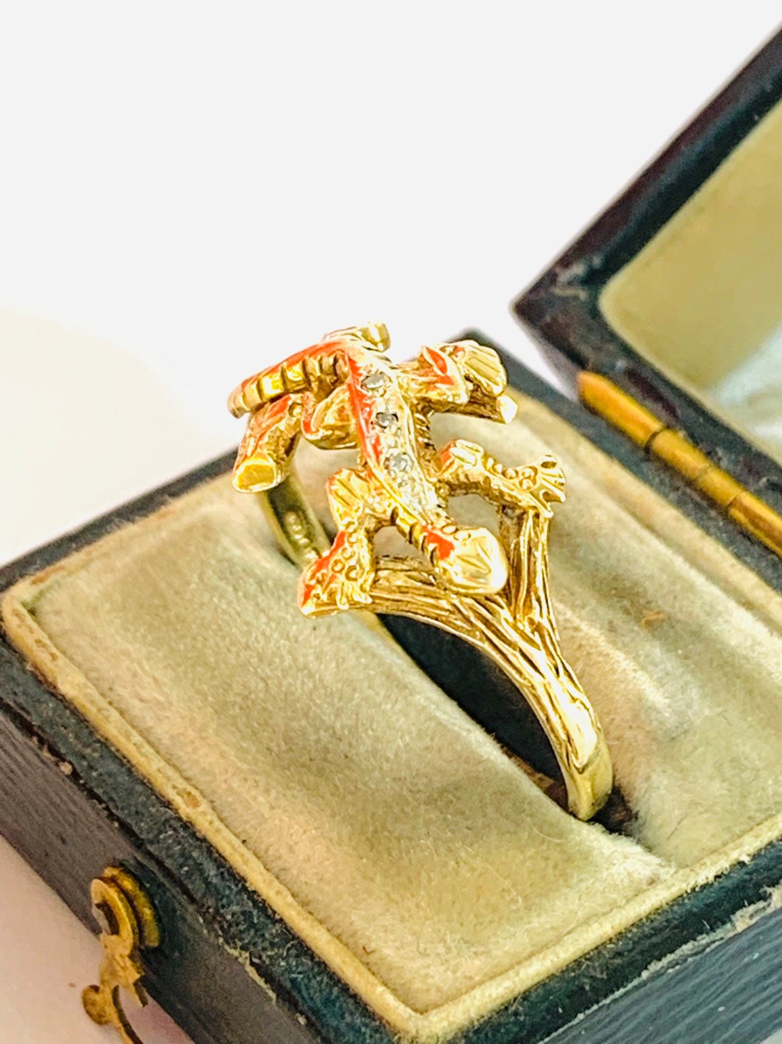 Superb rare vintage 9ct yellow gold Diamond Lizard ring - hallmarked ...