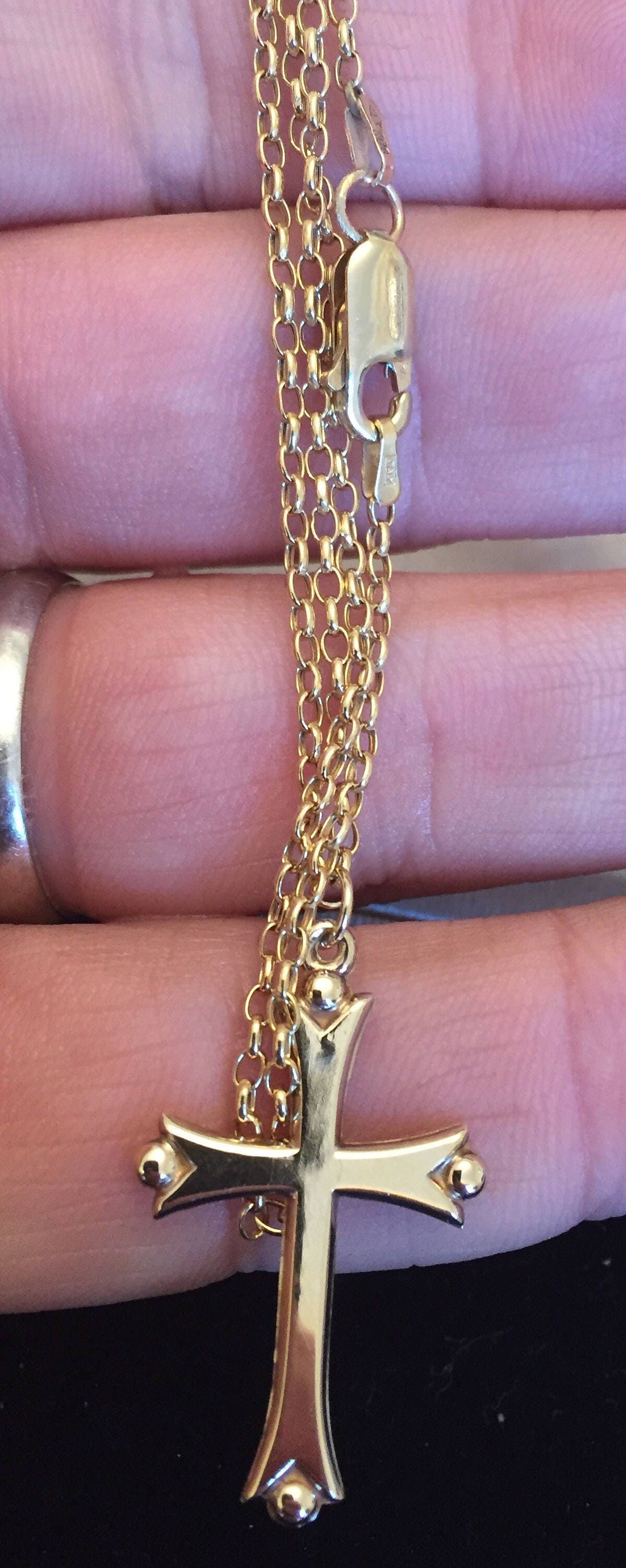 Super vintage 9ct gold Cross & chain