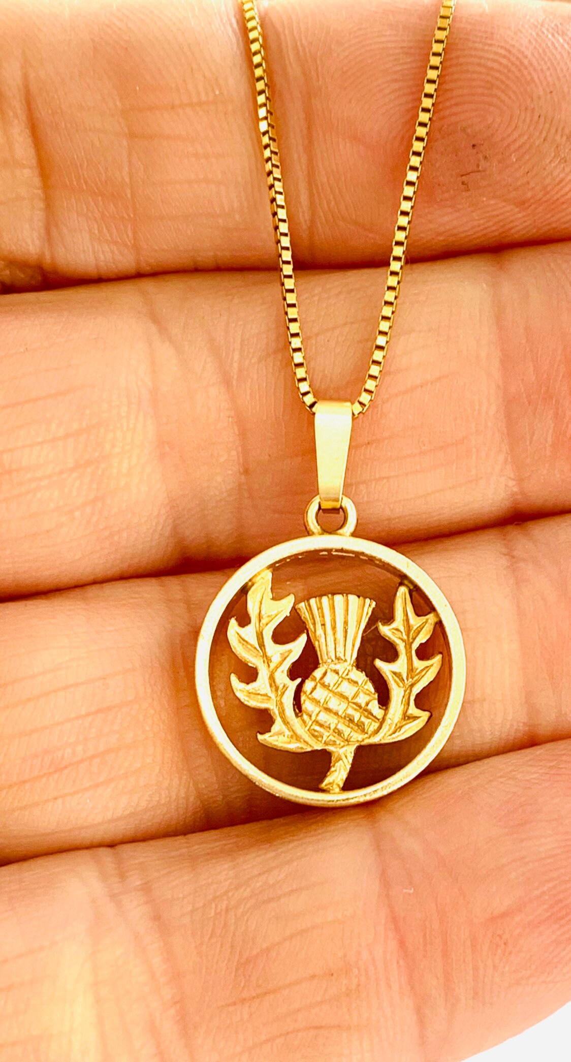 Superb vintage 9ct yellow gold Scottish Thistle pendant - hallmarked ...