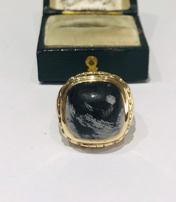 Superb vintage Men's 9ct yellow gold Snowflake Obsidian signet ring ...