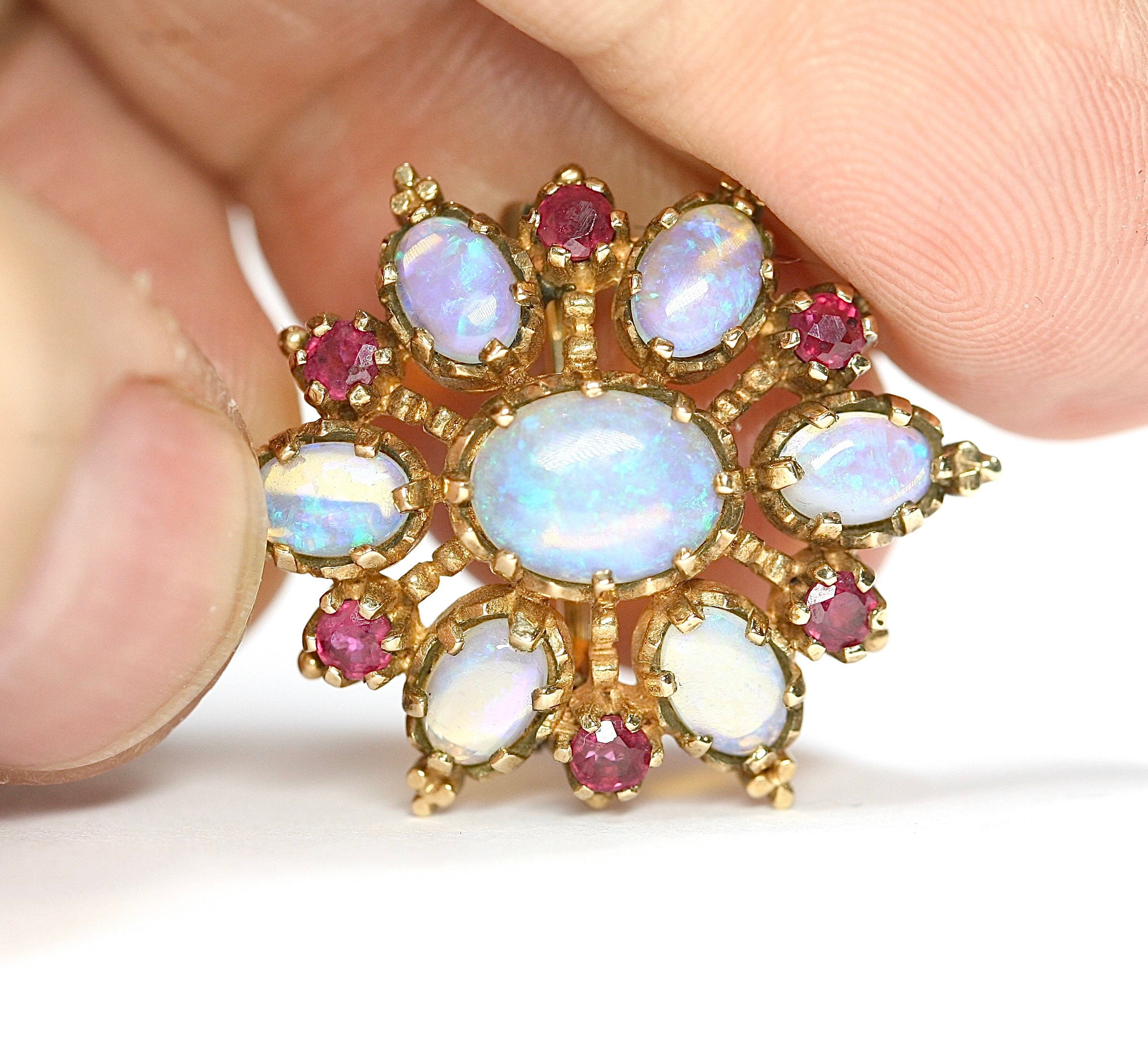 Beautiful vintage 9ct yellow gold Opal & Ruby pendant / brooch ...
