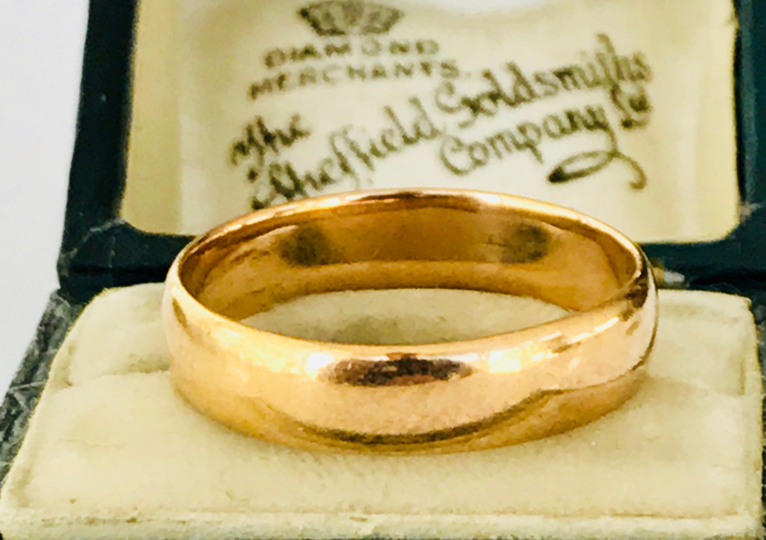Stunning Victorian 148 year old 22ct gold wedding ring - hallmarked ...