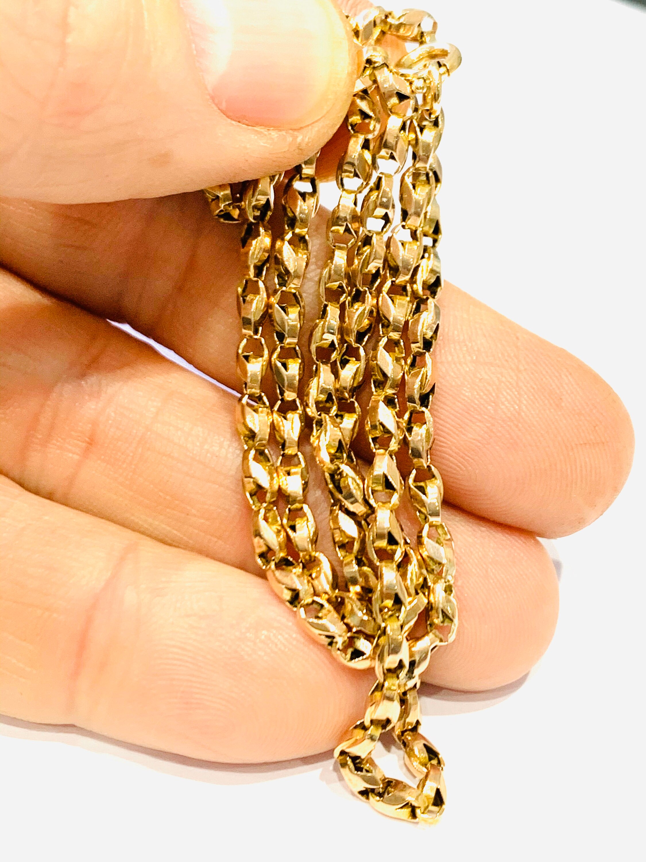 Superb antique 9ct gold 18 inch fancy 'Tulip Link' chain Superb antique 9ct gold 18 inch fancy 'Tulip Link' chain
