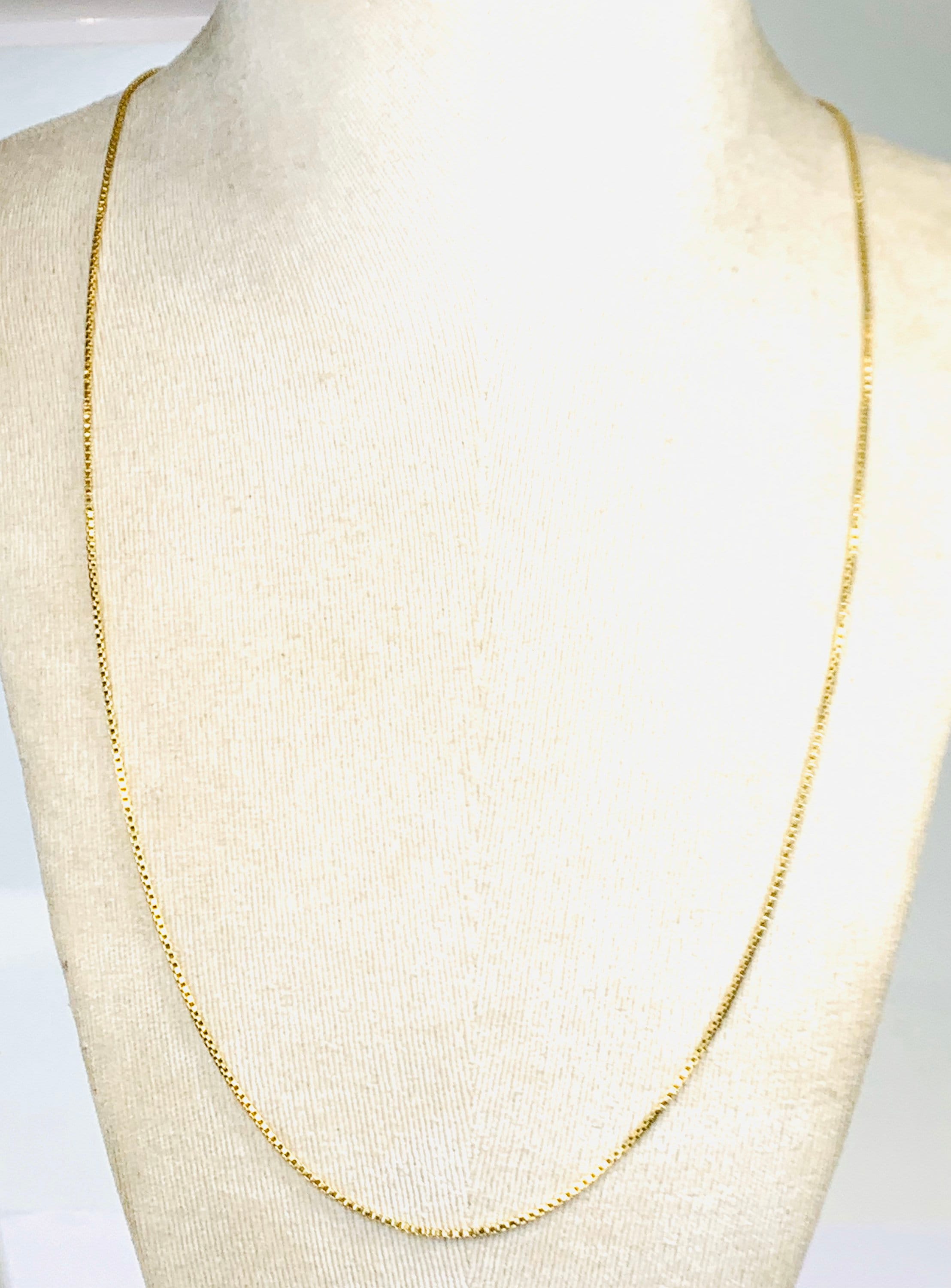 Stunning vintage 9ct yellow gold 29 inch box link chain - fully ...