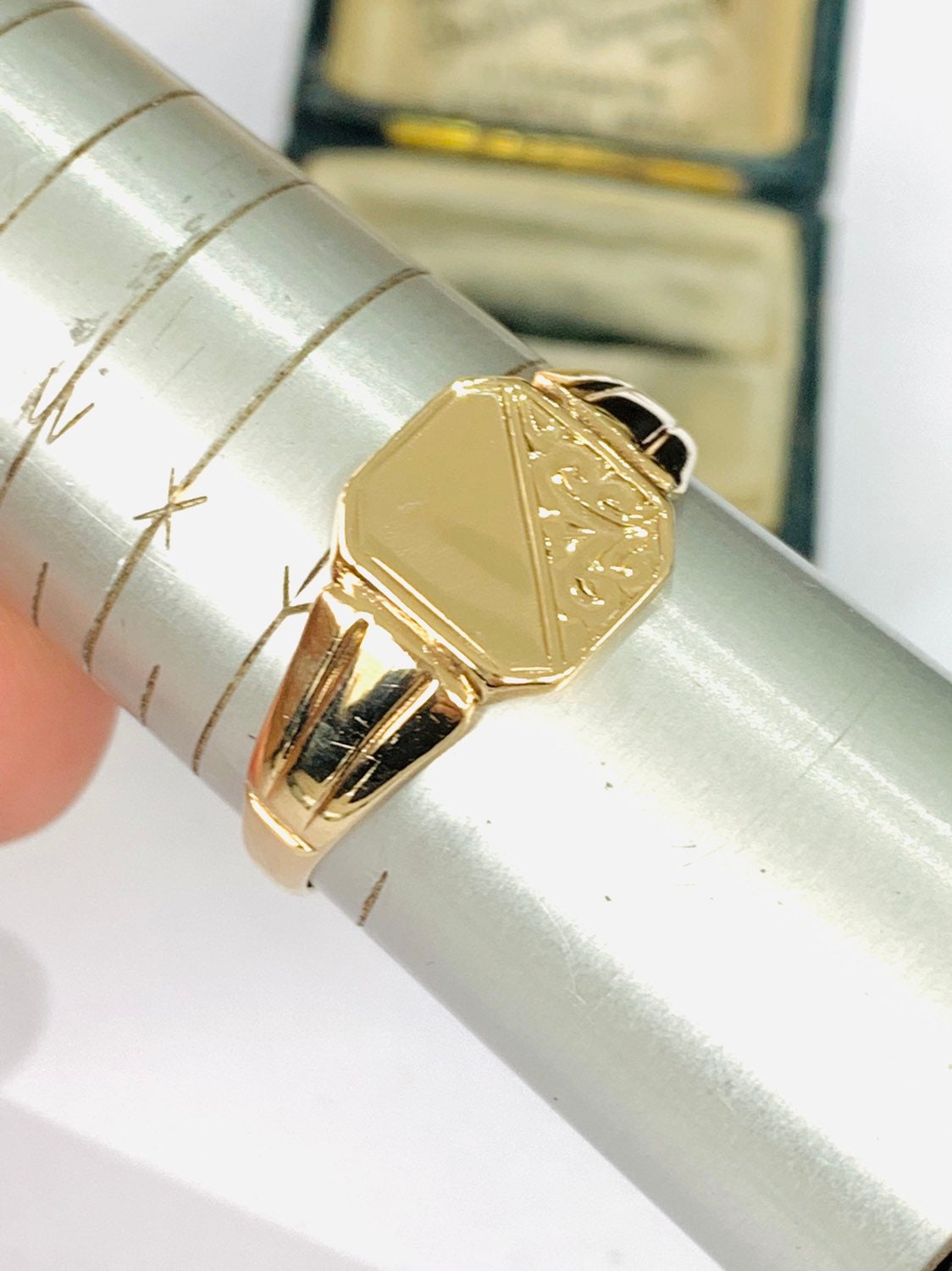 Stunning vintage 9ct gold Men's signet ring - London 1970 - size Z - 12 1/2