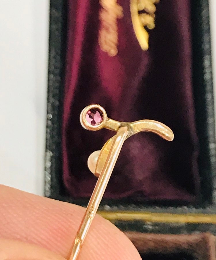 Stunning antique 9ct yellow gold Pearl and pink Sapphire stick / lapel ...