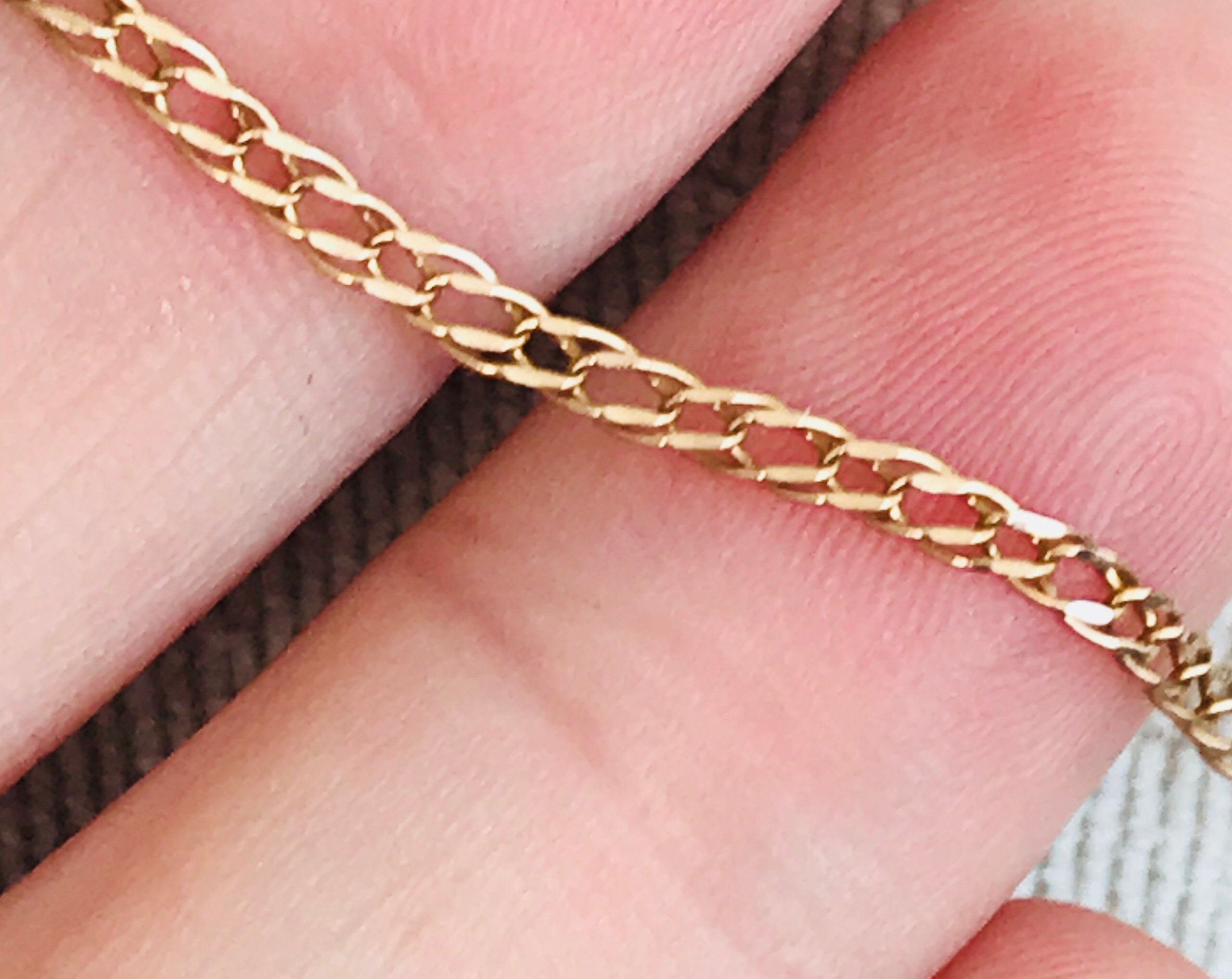 Vintage 9ct gold double link 24 inch chain - fully hallmarked Vintage 9ct gold double link 24 inch chain - fully hallmarked