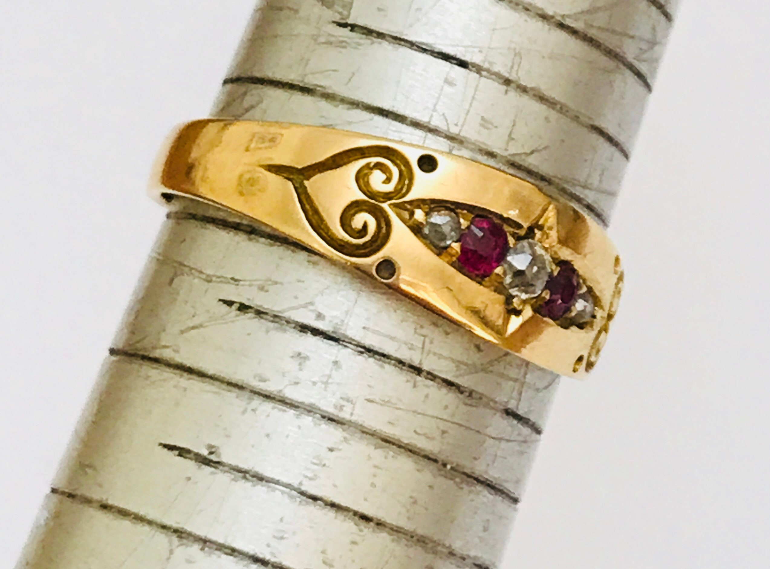 Beautiful Antique Victorian 18ct gold Diamond and Ruby gypsy ring ...