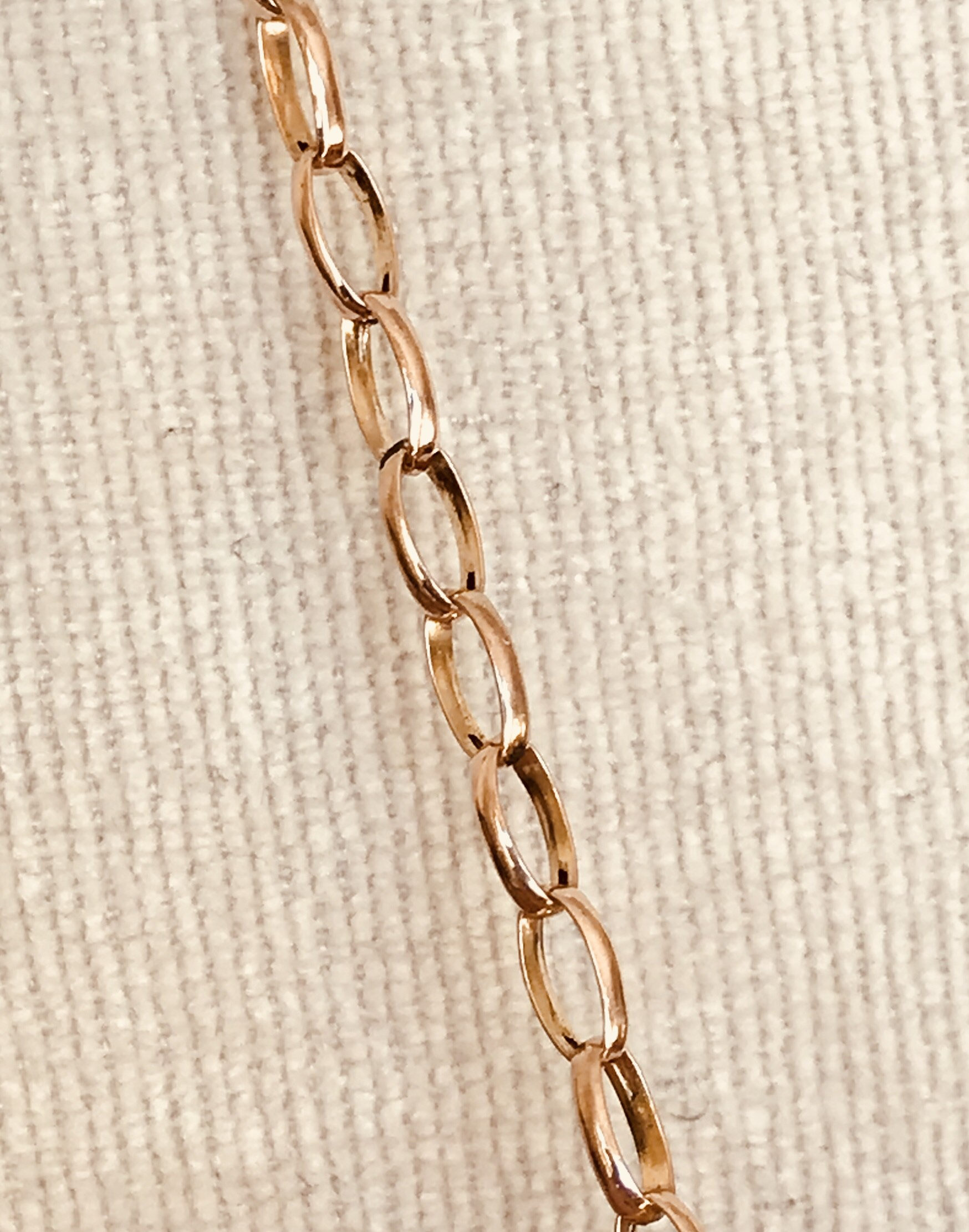 Stunning vintage 9ct rose gold 26 inch long chain fully hallmarked