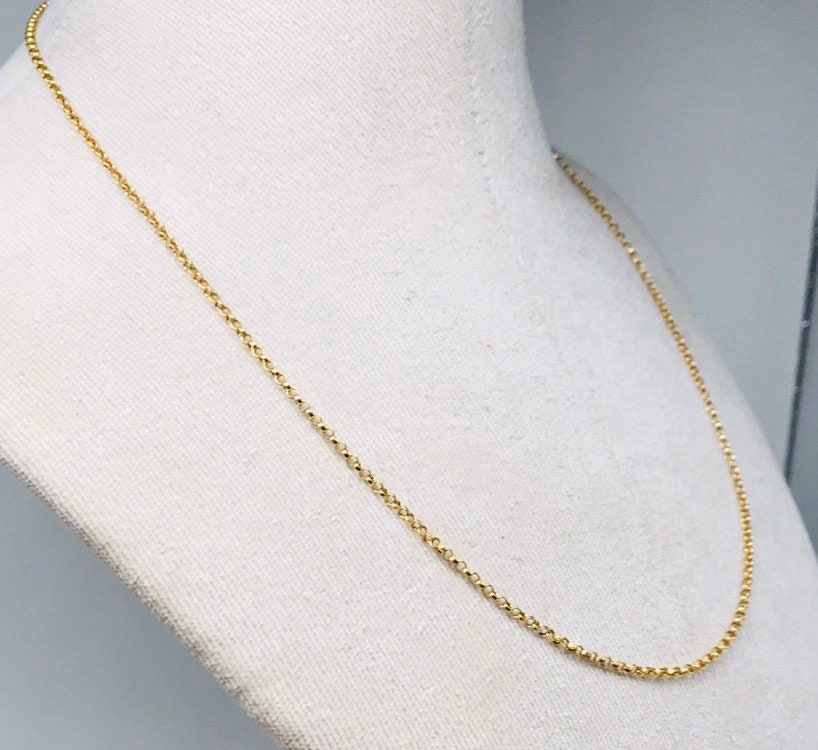 Stunning vintage 18ct yellow gold 22 inch chain - fully hallmarked