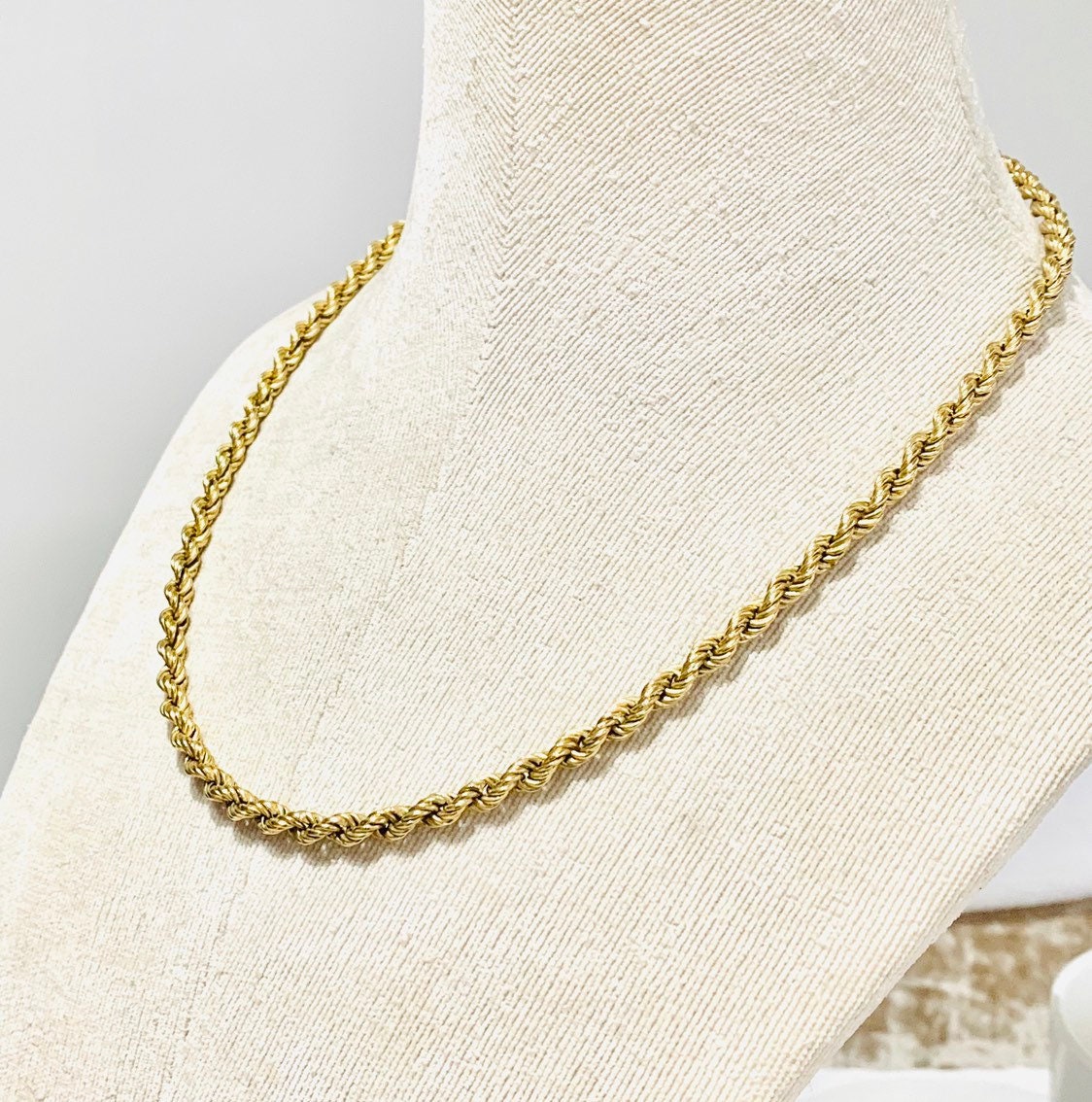 Stunning vintage 9ct yellow gold 21 inch thick rope twist chain - fully ...