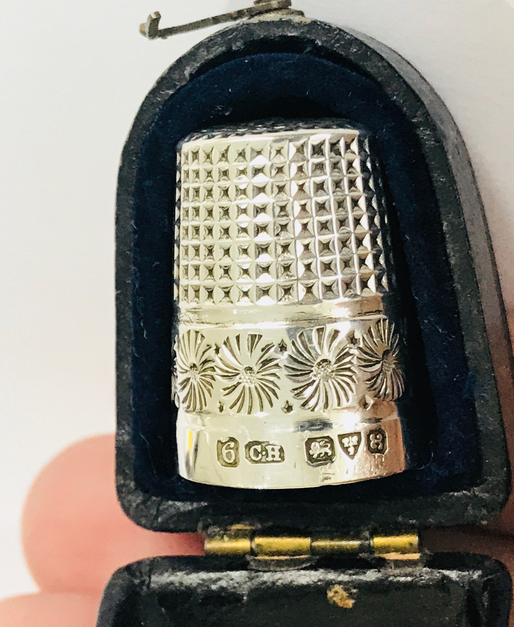Superb antique Charles Horner sterling silver cased Thimble ...