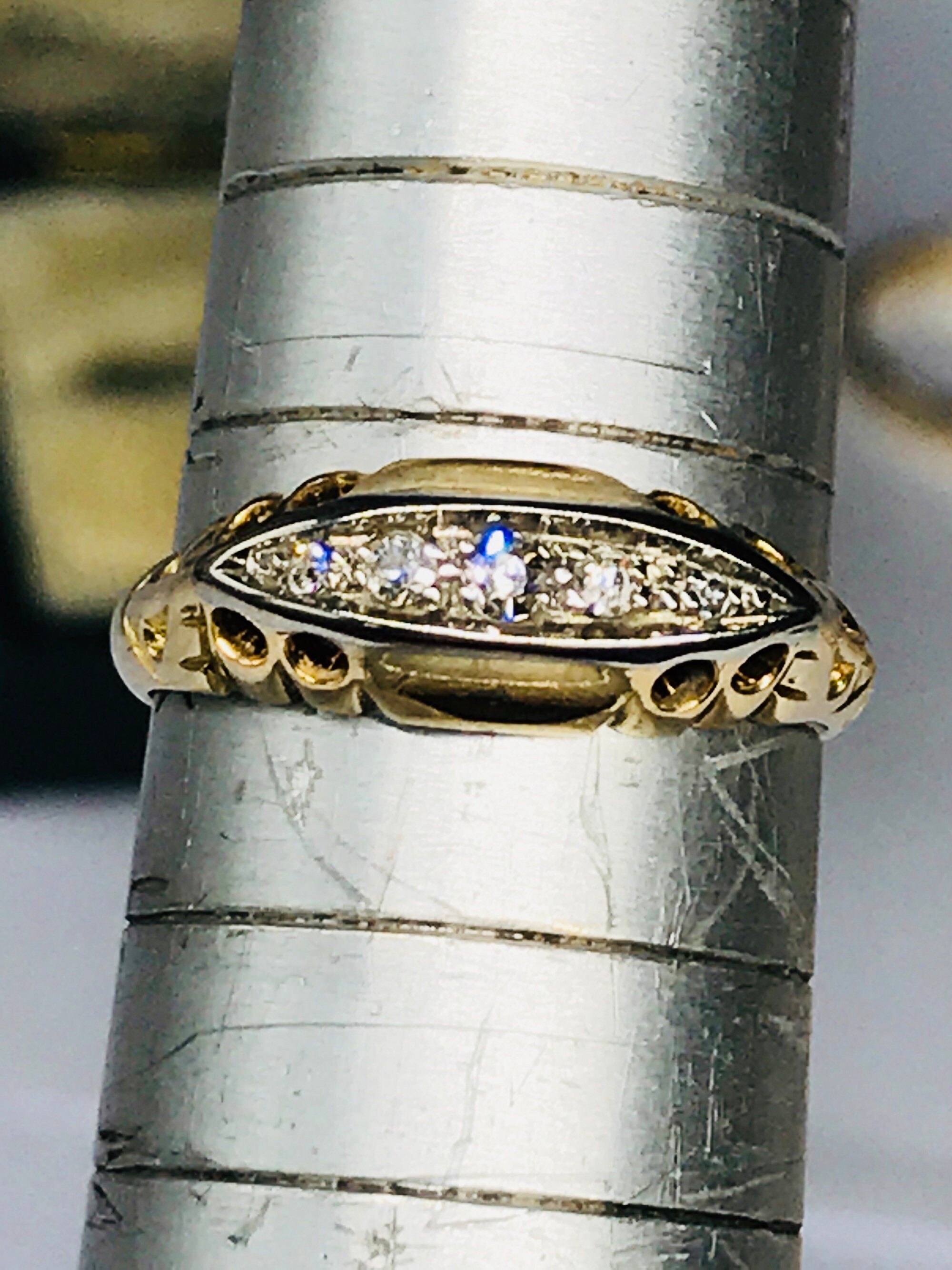 Stunning antique 18ct gold & Platinum diamond boat ring - circa 1900
