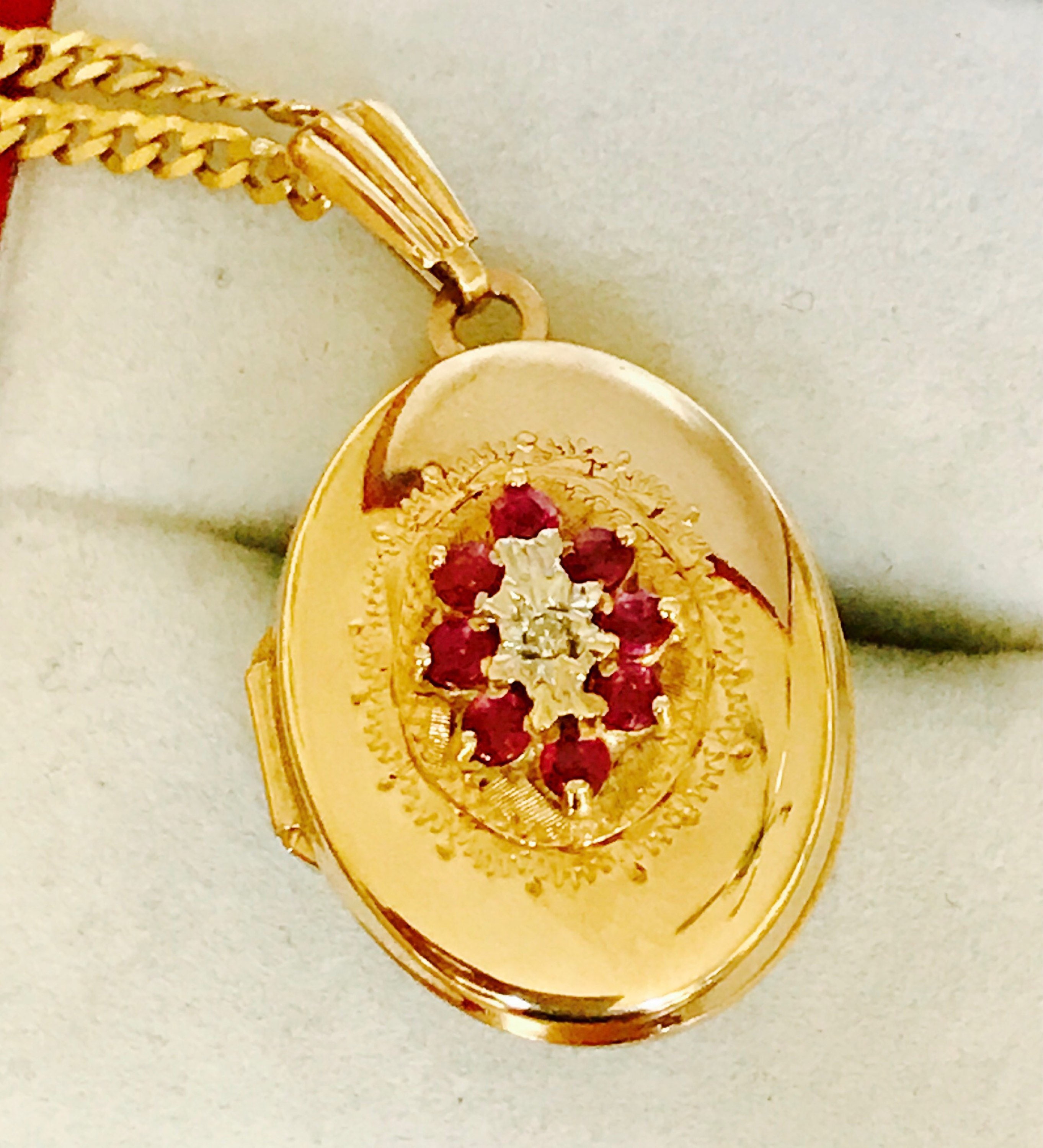 Stunning vintage 9ct gold Ruby & Diamond locket with chain **Reserved ...