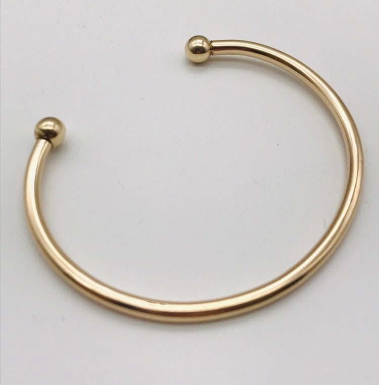 Superb vintage solid 9ct gold Torque bangle - hallmarked Sheffield 1999