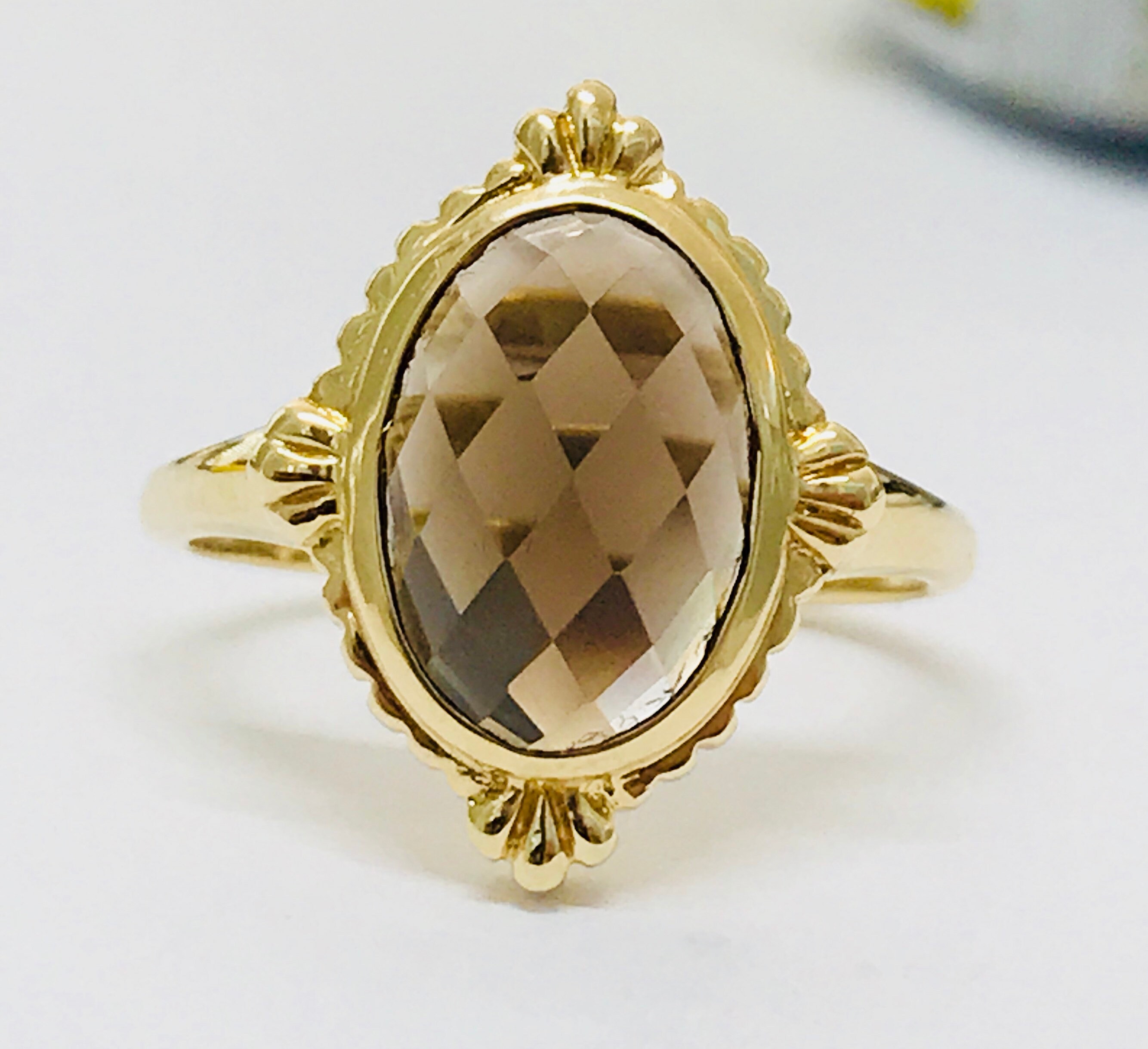 Superb vintage 9ct yellow gold multi faceted Smokey Quartz ring - fully ...