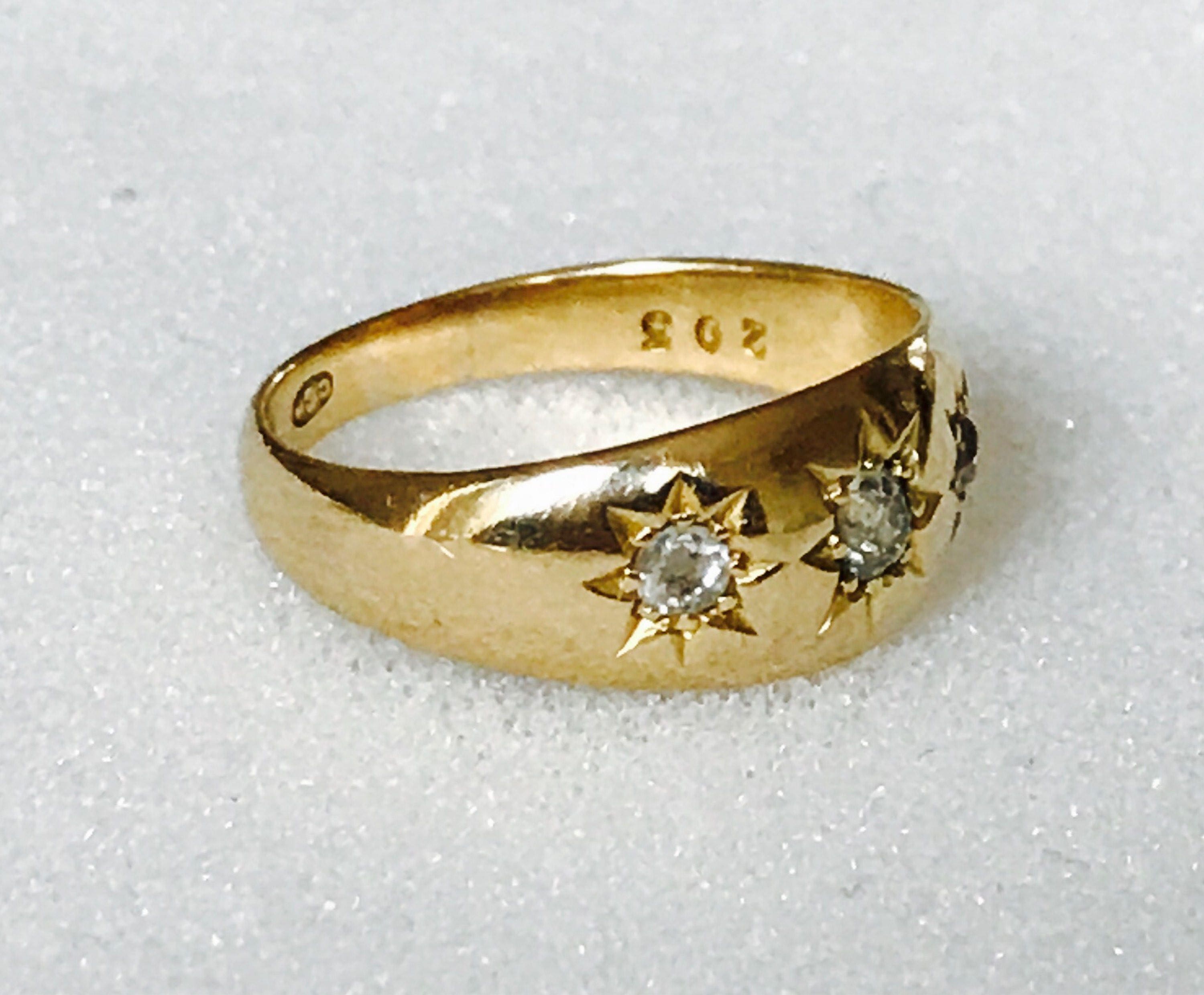 Stunning antique 18ct gold diamond gypsy ring - hallmarked Birmingham 1907 Stunning antique 18ct gold diamond gypsy ring - hallmarked Birmingham 1907