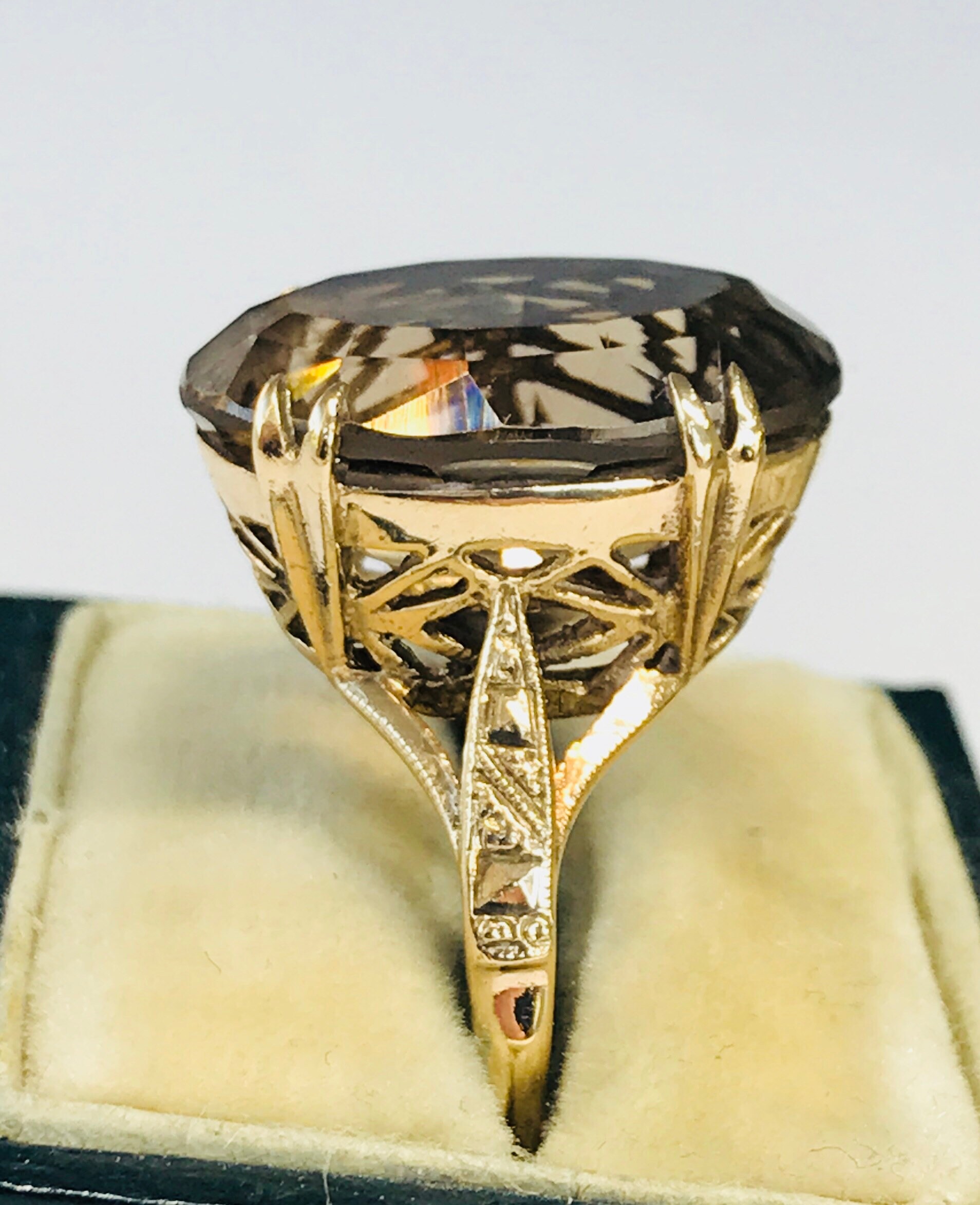 Stunning vintage 9ct yellow gold Smokey Quartz statement ring ...