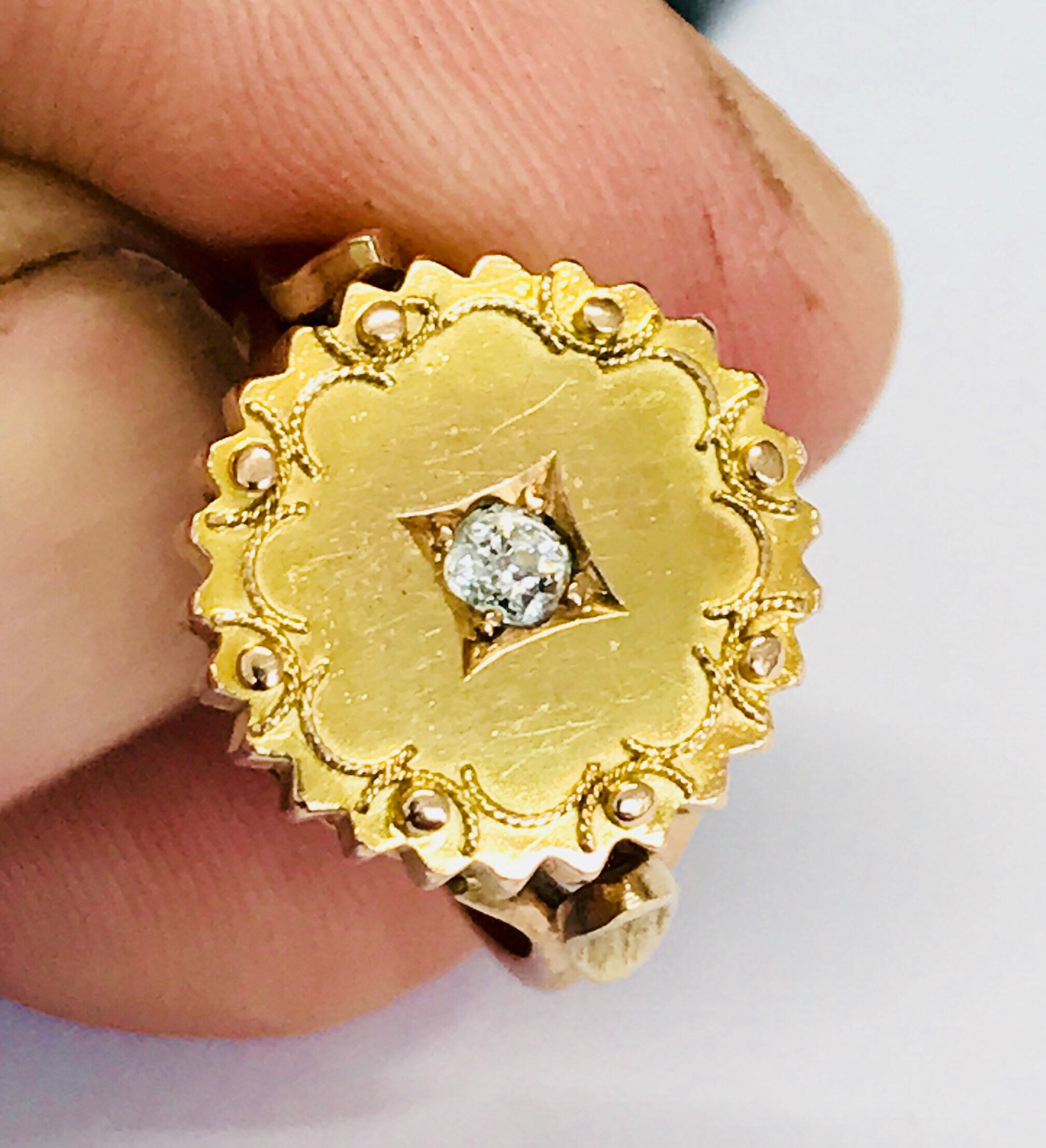 Superb antique Victorian 9ct / 18ct gold with a sparkling old European ...