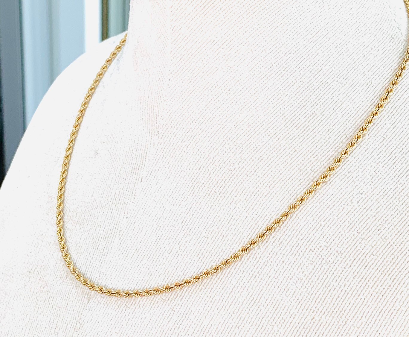 Vintage 9ct yellow gold 19 inch rope twist chain - fully hallmarked