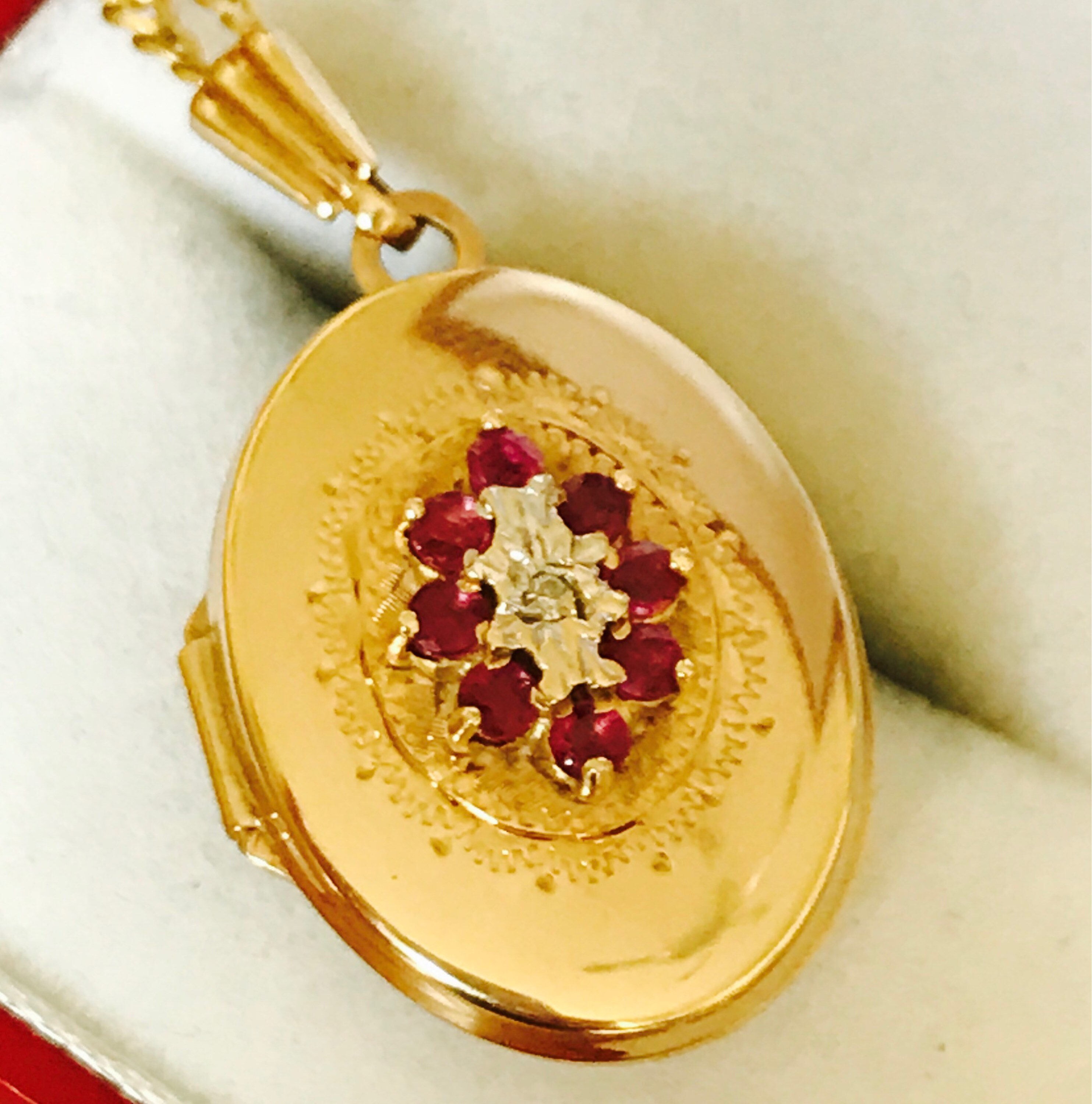 Stunning vintage 9ct gold Ruby & Diamond locket with chain **Reserved ...