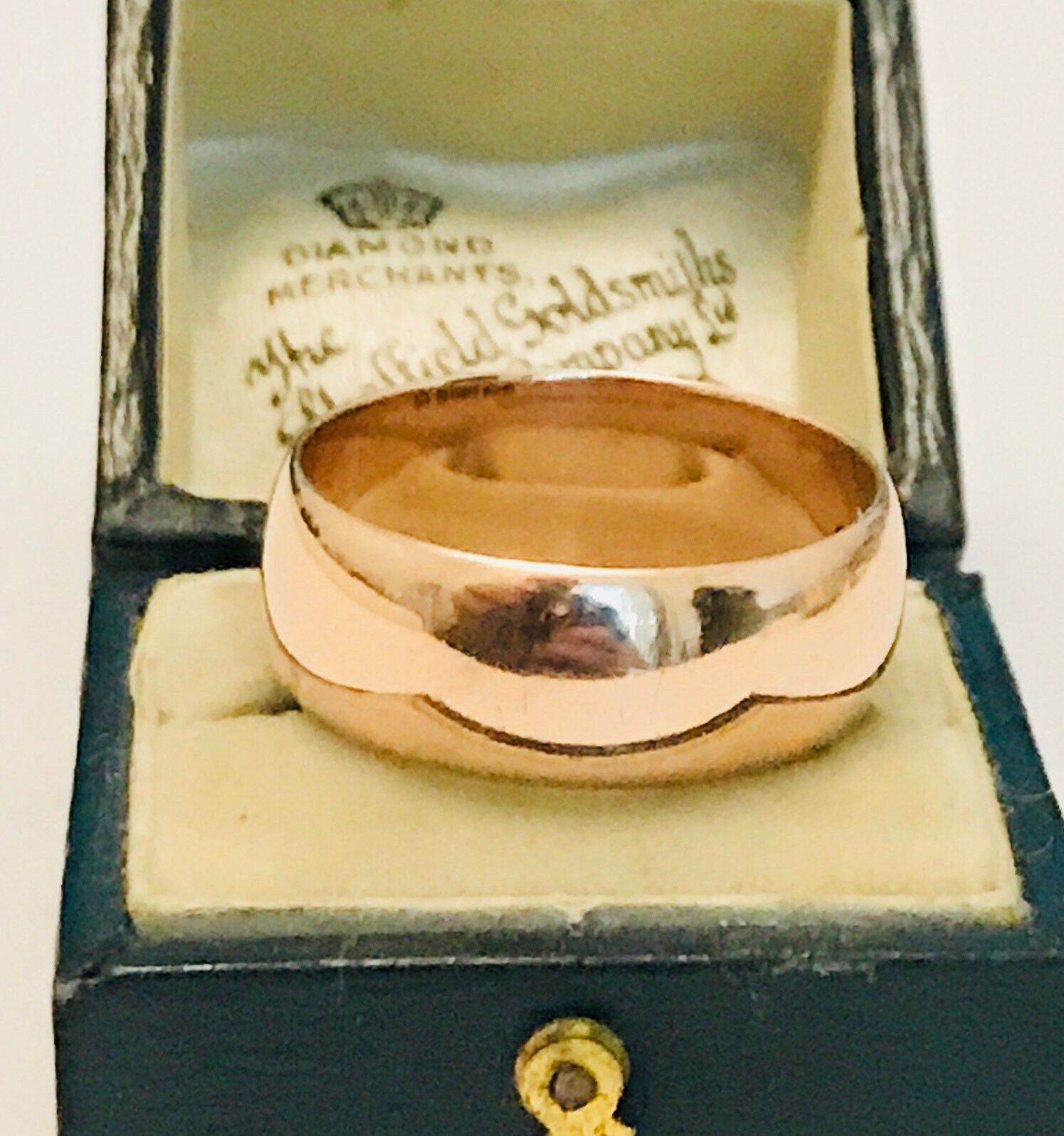 Fabulous antique 103 year old Men's 9ct rose gold wedding ring ...