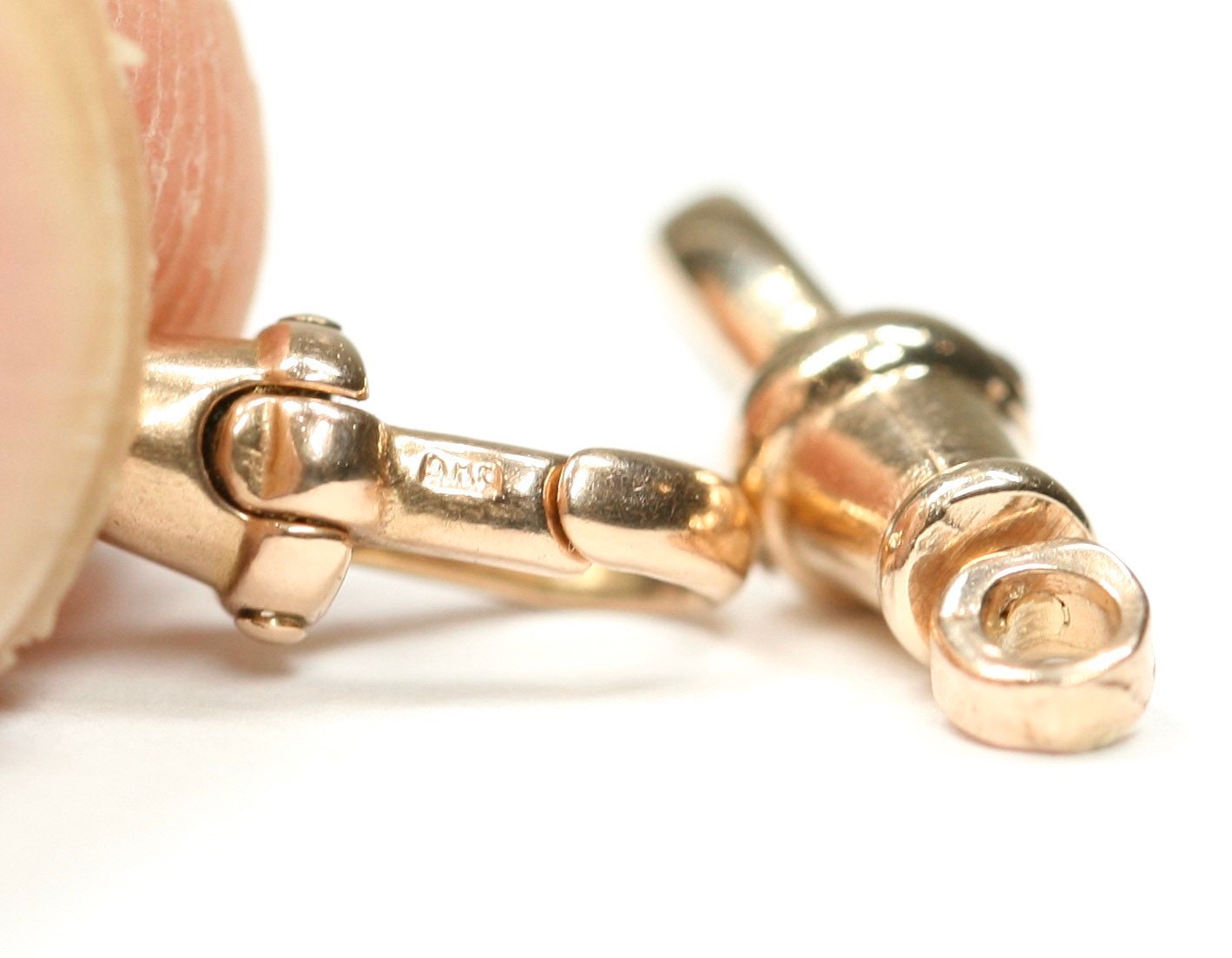 Superb matching pair of antique 9ct rose gold Albert chain Dog Clips - 17mm