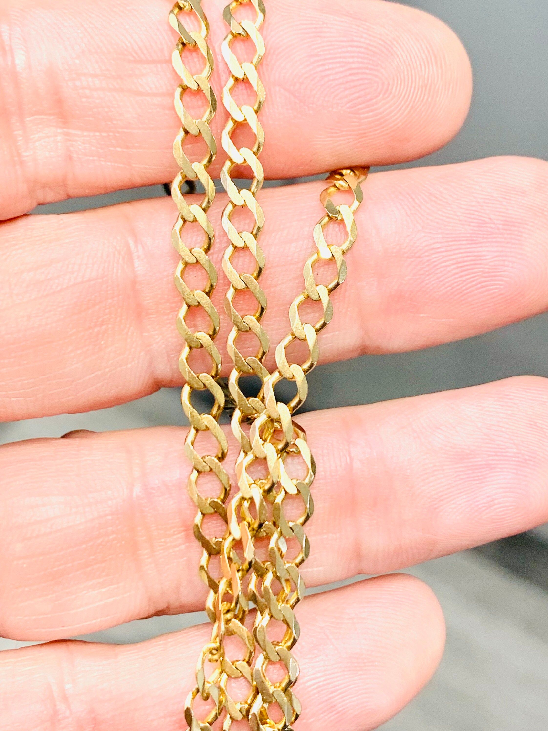 Reserved for Melanie- awaiting deposit ****Superb vintage 9ct yellow ...