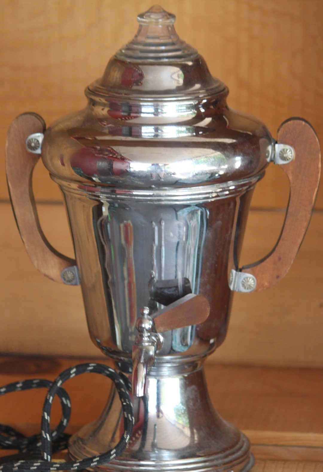 Vintage 1940s United Coffee Percolator Urn With Wood Handles and Spout ...