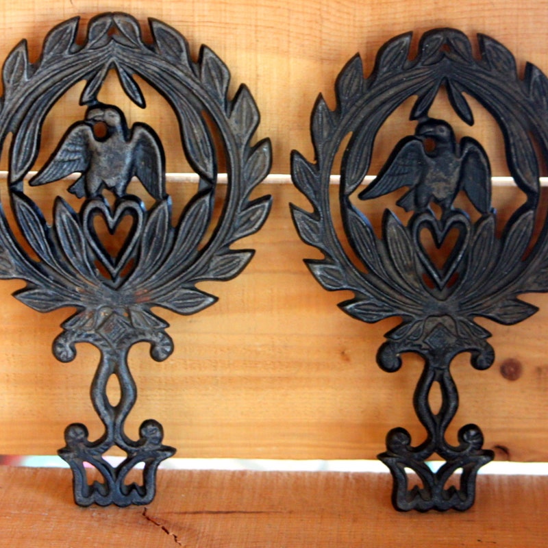 Wilton Cast Iron - Etsy