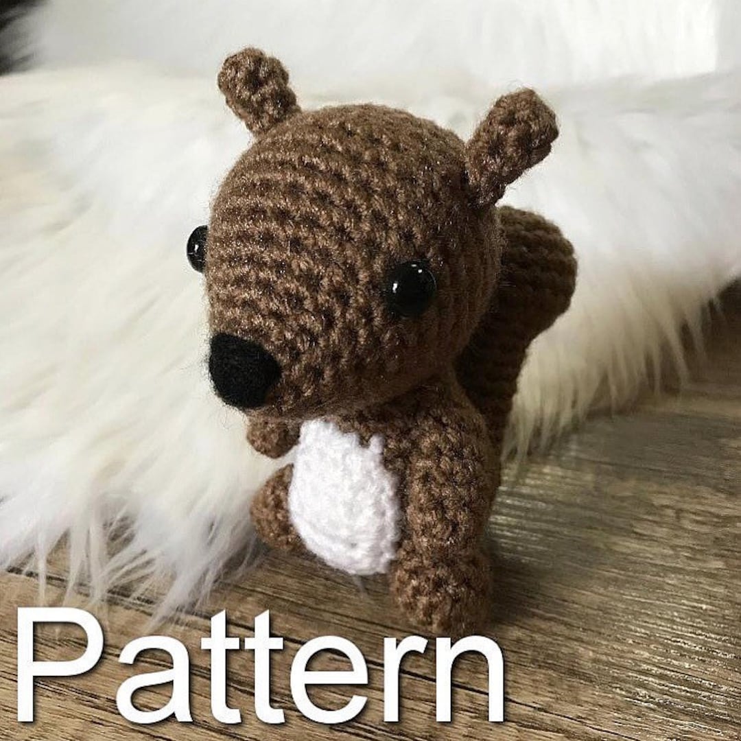 Little Squirrel Crochet Pattern, Crochet Squirrel, Amigurumi Squirrel ...