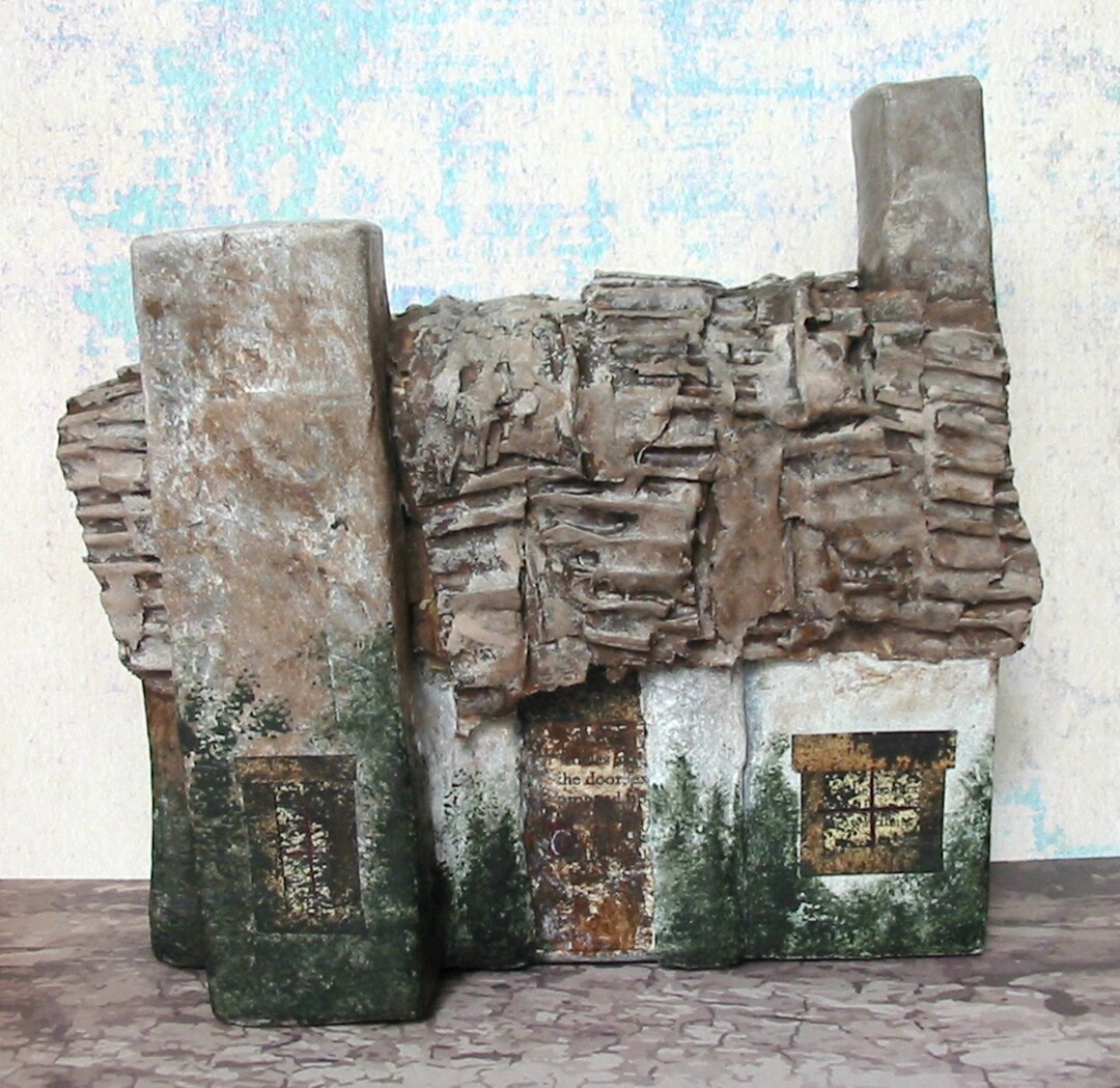 Old English Rustic Cottage Sculpture. Historic House Ornament. Country ...