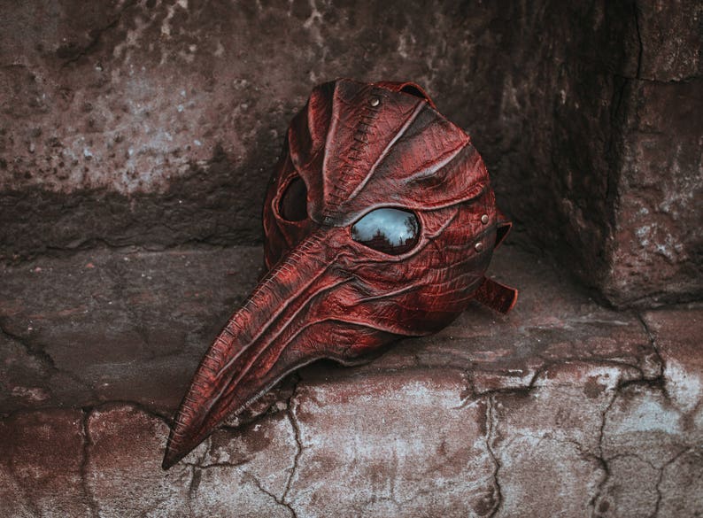 Halloween Costume, Bloodborne Video Game Cosplay Costume, Eileen the ...