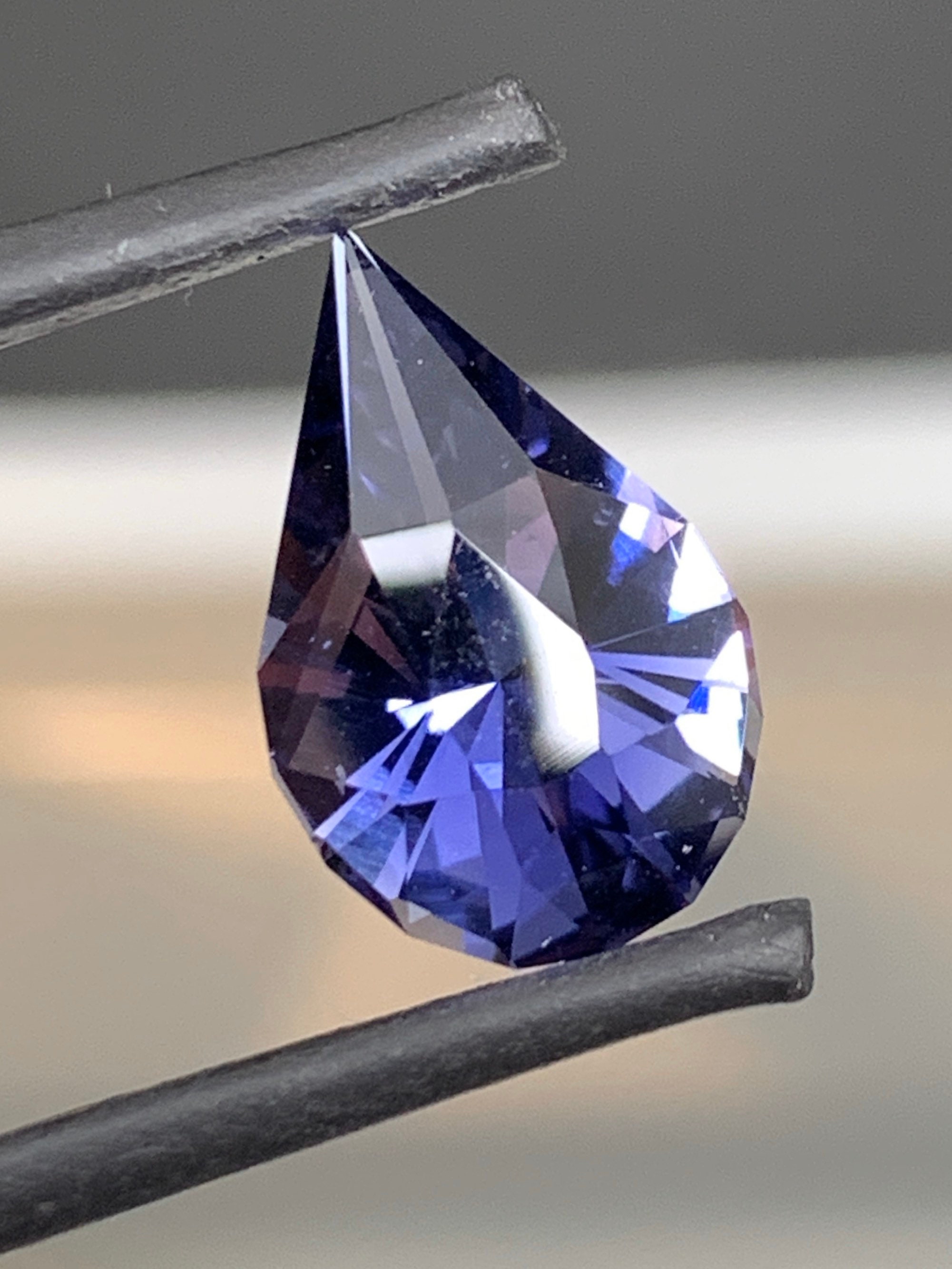 Breathtaking Iolite! Natural 3.26ct precision cut pear shaped gemstone ...