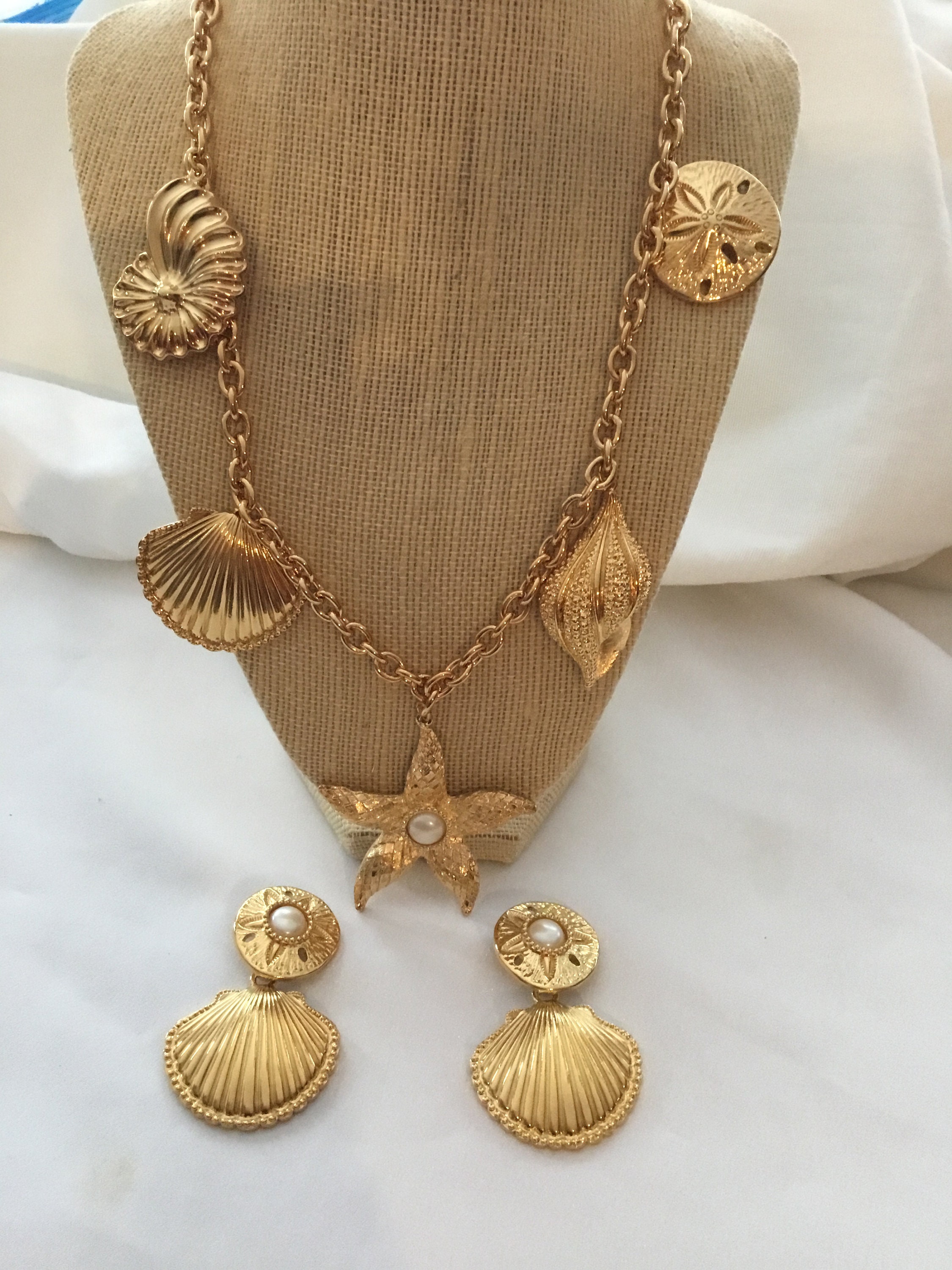 Kenneth KJL for Avon Royal Sea Starfish Shells Gold Tone Necklace ...
