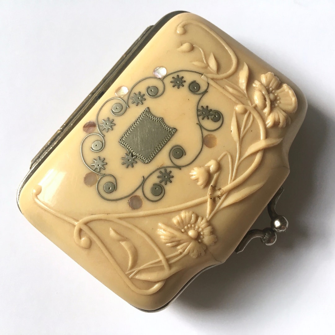 ANTIQUE COIN PURSE - Early 20th Century French Celluloid Coin Purse ...