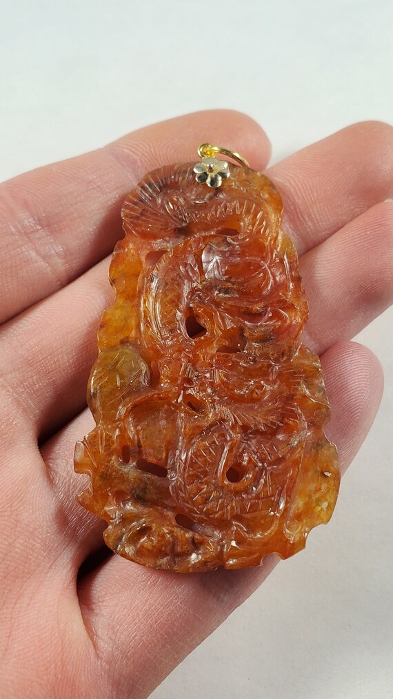 red carved dragon - Gem