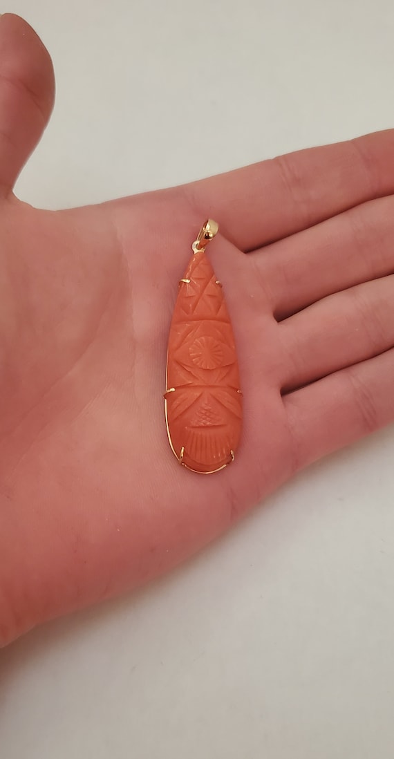 Vintage antique carved coral - Gem