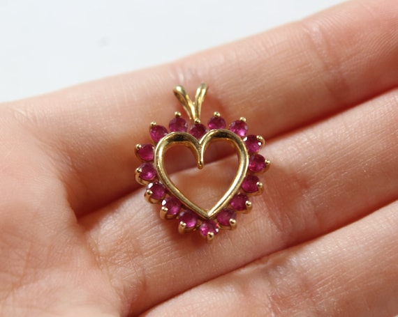 Vintage 14k Gold Natural Ruby Heart Shape Pendant - Gem