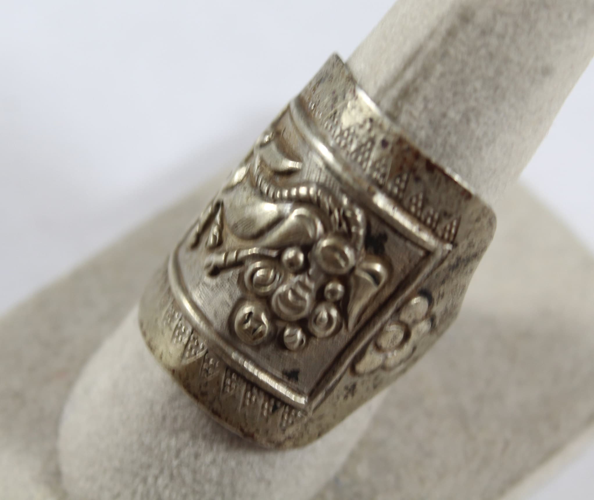 Antique Chinese Silver Repousse Carved Stone Lion Adjustable Ring - Etsy