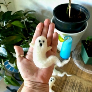 Felted Halloween Ghosts: Handmade Wool Party Decor - Etsy