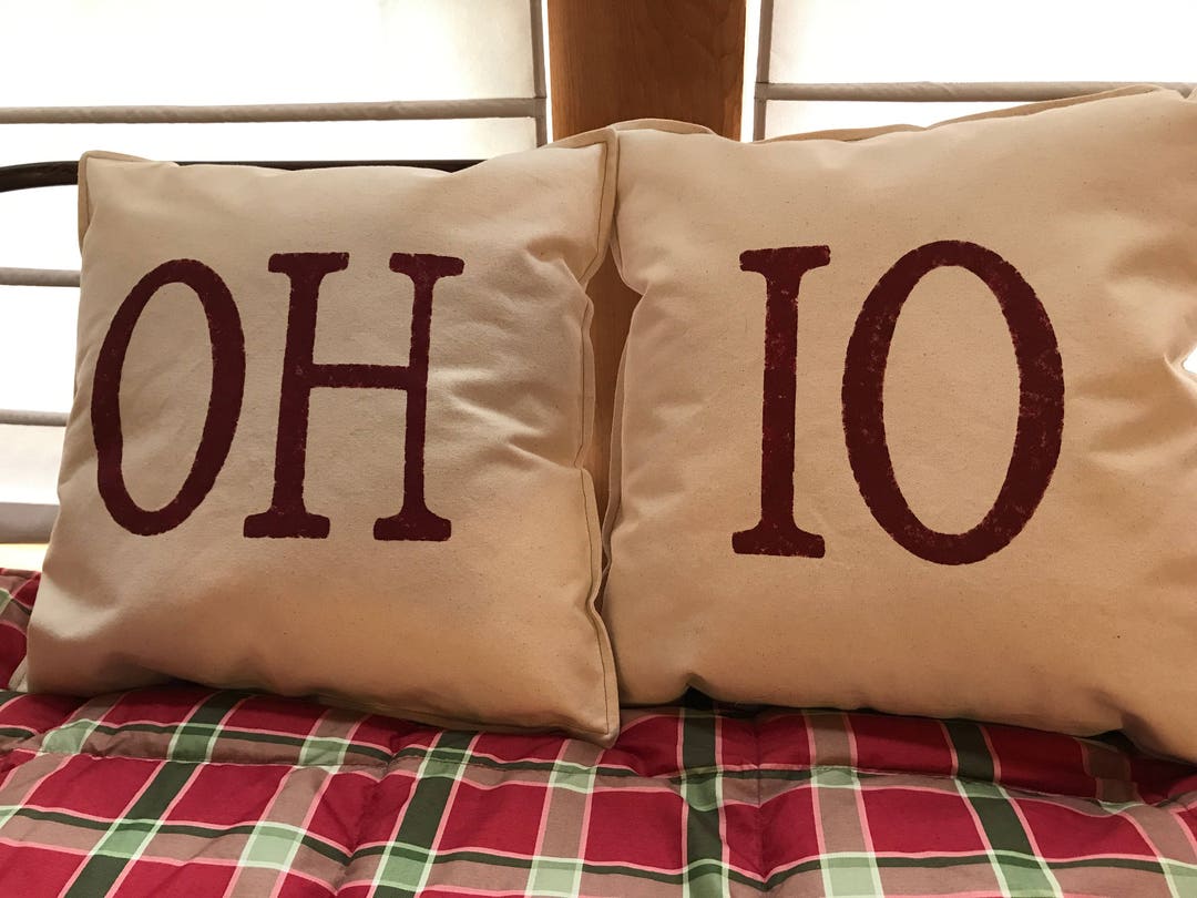 Reversable OH IO HOHO Pillow Set - Etsy