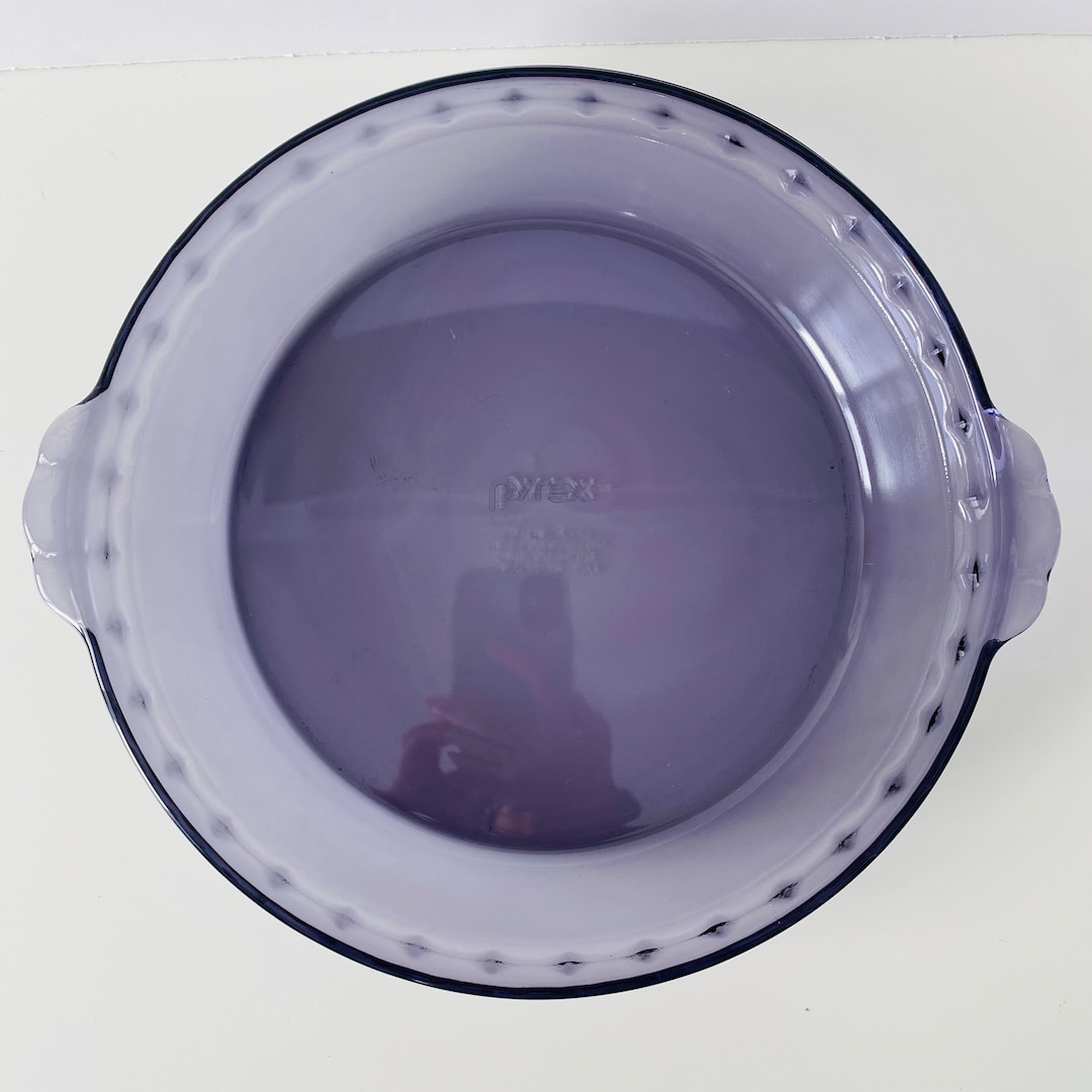 Pyrex Amethyst Purple Glass Pie Plate 229 Fluted Crimped Deep Dish With ...