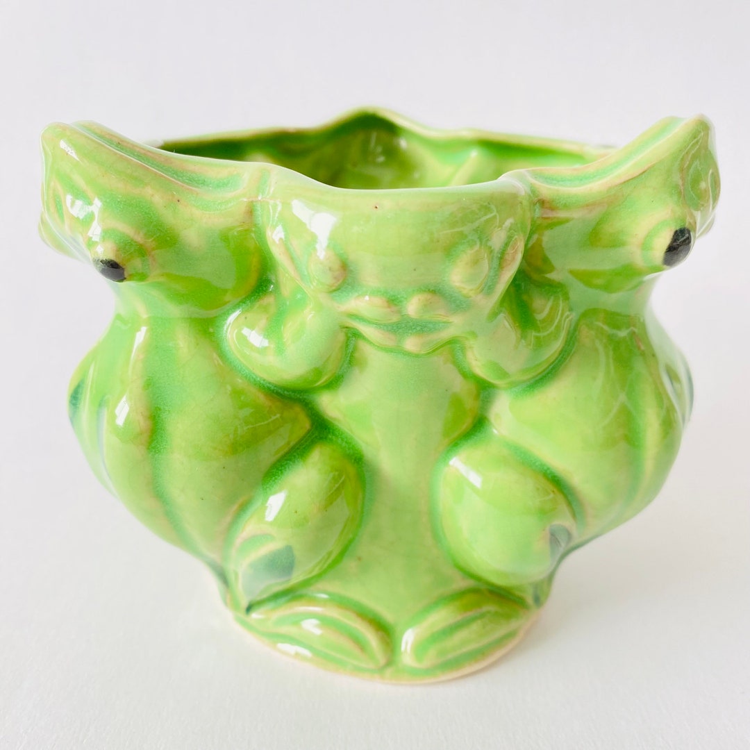 Frog Planter Green Ceramic Vintage Embossed Japan 3 Frogs in Relief - Etsy